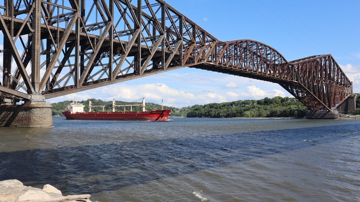 Congestion anticipée à la tête des ponts cette fin de semaine | Radio ...