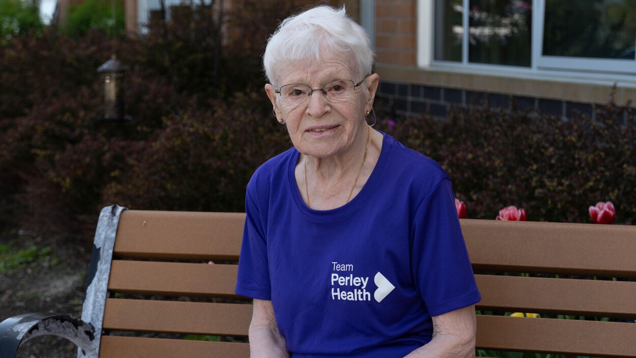 Fin de semaine des courses : une mamie de 96 ans cherche à battre un ...