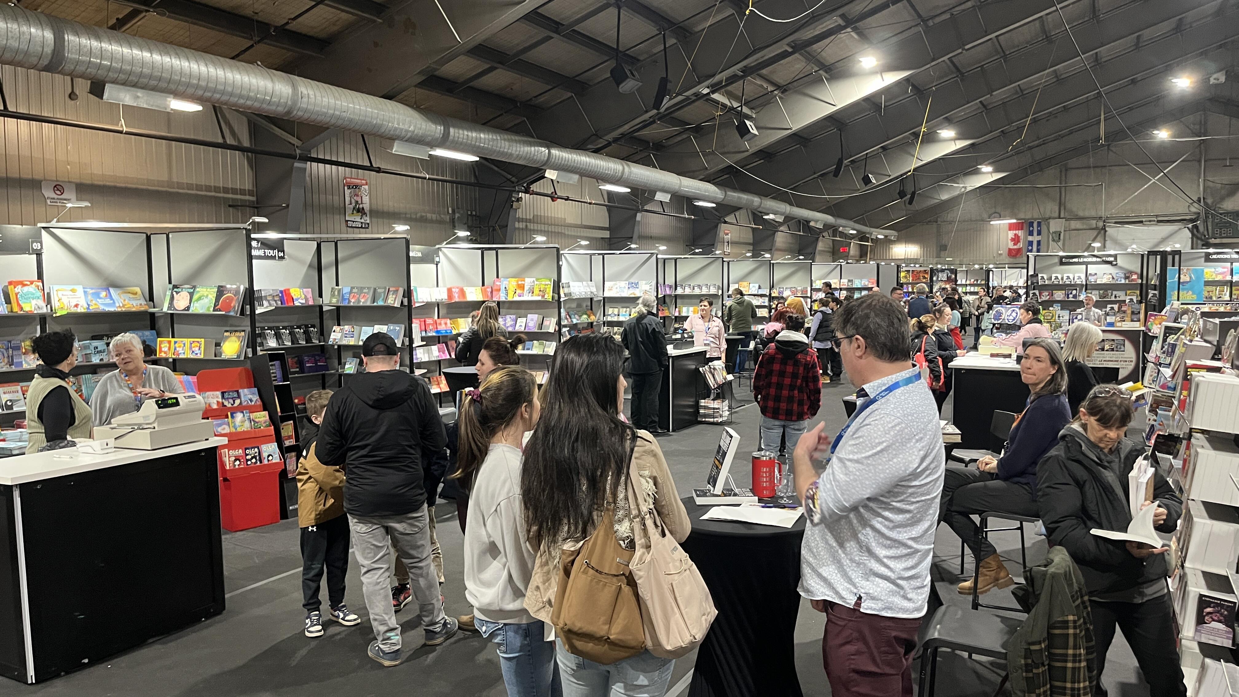 Retour sur le 41e Salon du livre de la Côte-Nord | OHdio | Radio-Canada