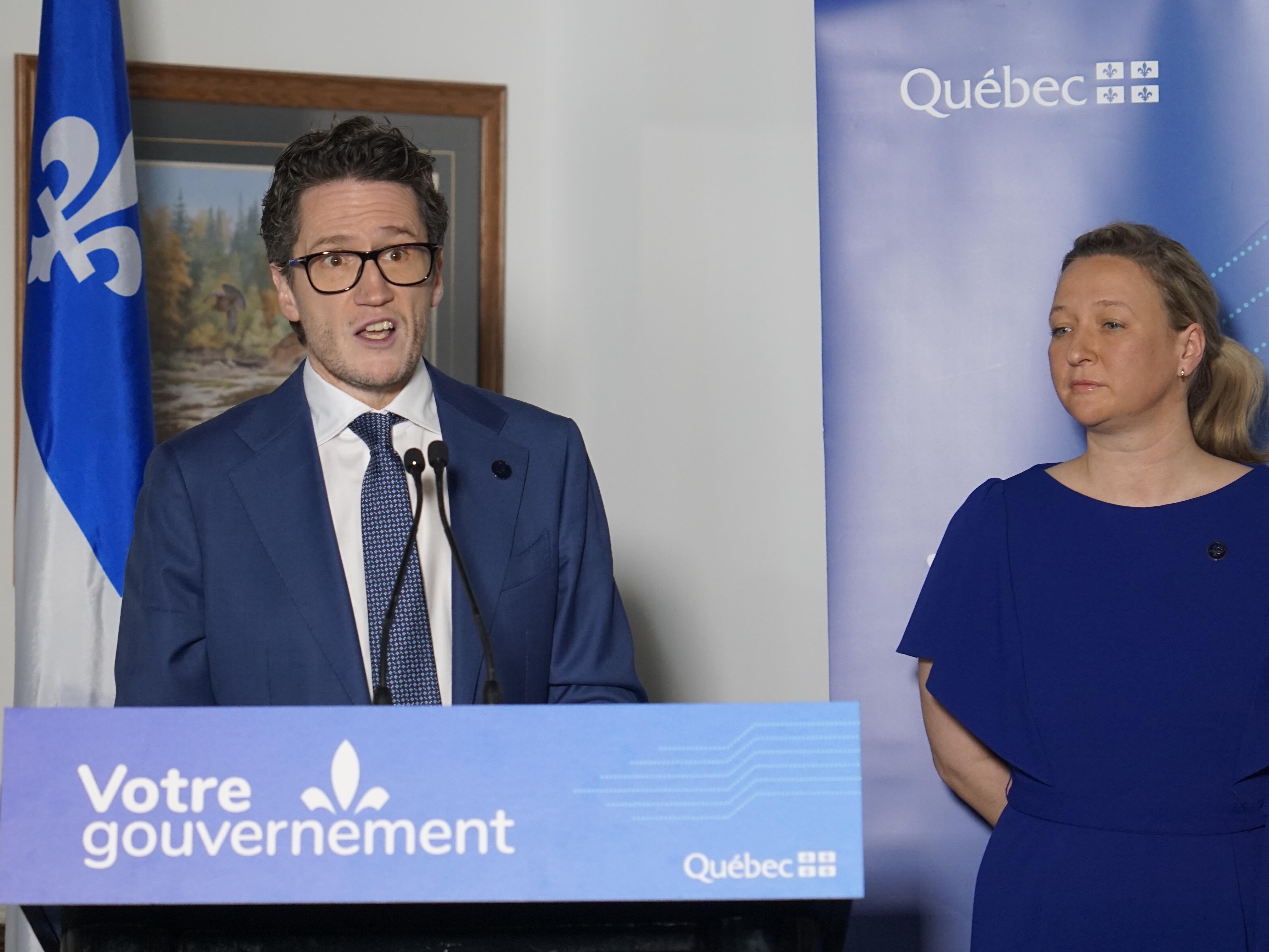 Québec octroie 59,5 M$ pour la protection du caribou : réaction d'Henri ...