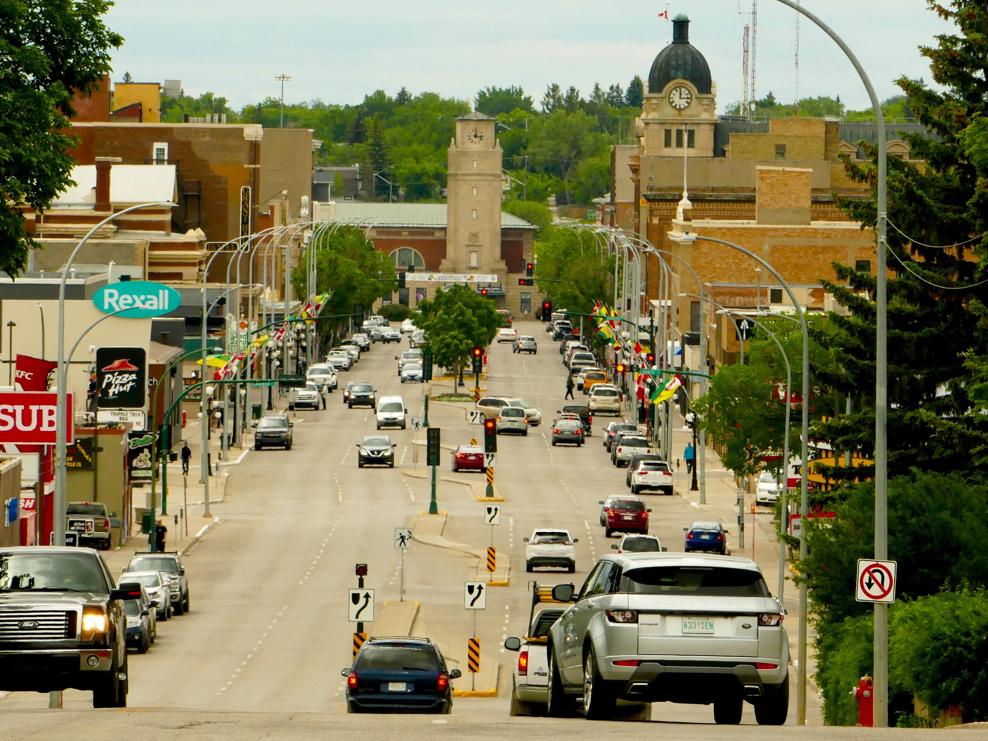 Des projets pilotes pour revitaliser les communautés francophones ...