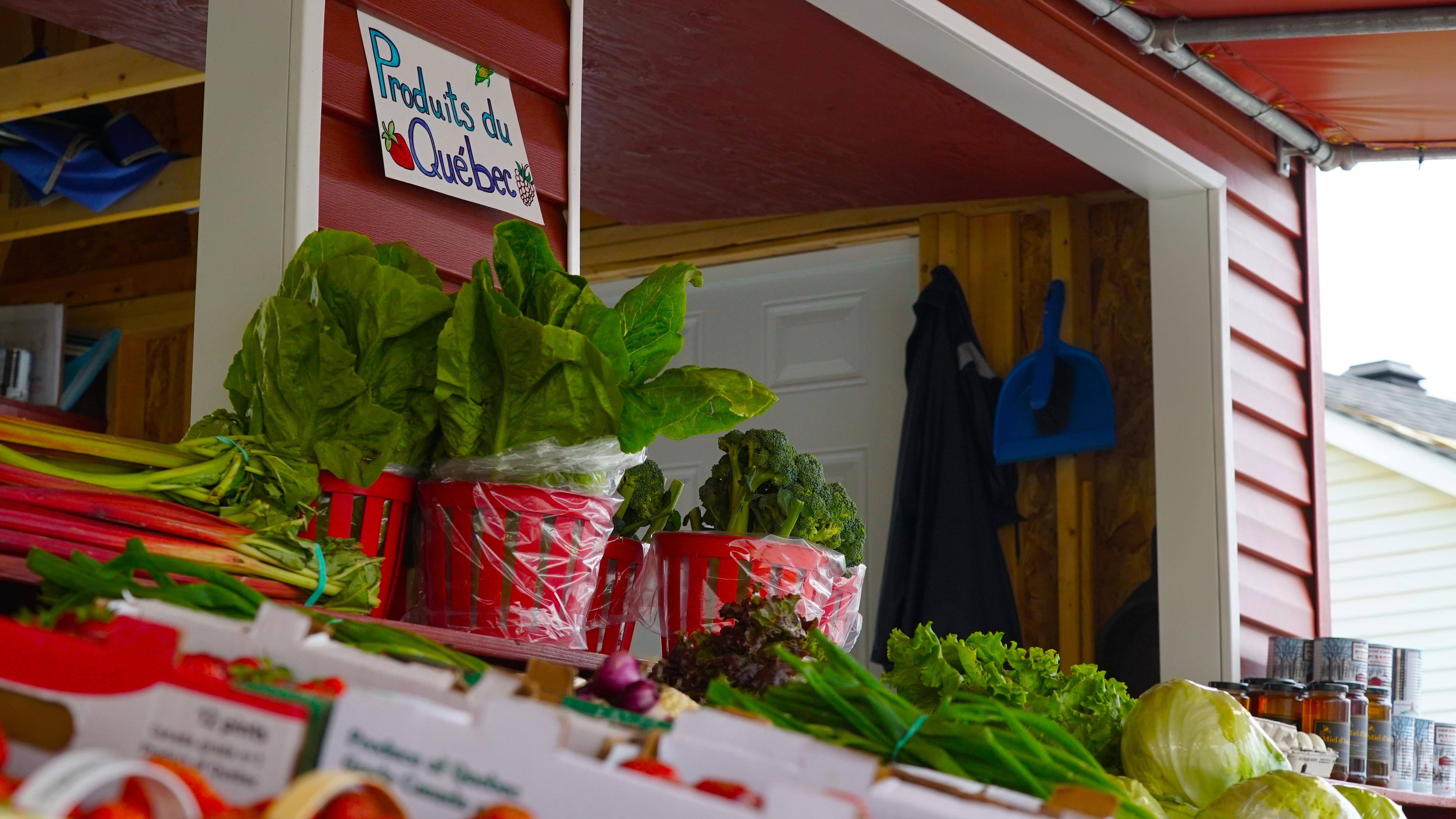 Manger local, « c’est pour tout le monde! » | OHdio | Radio-Canada