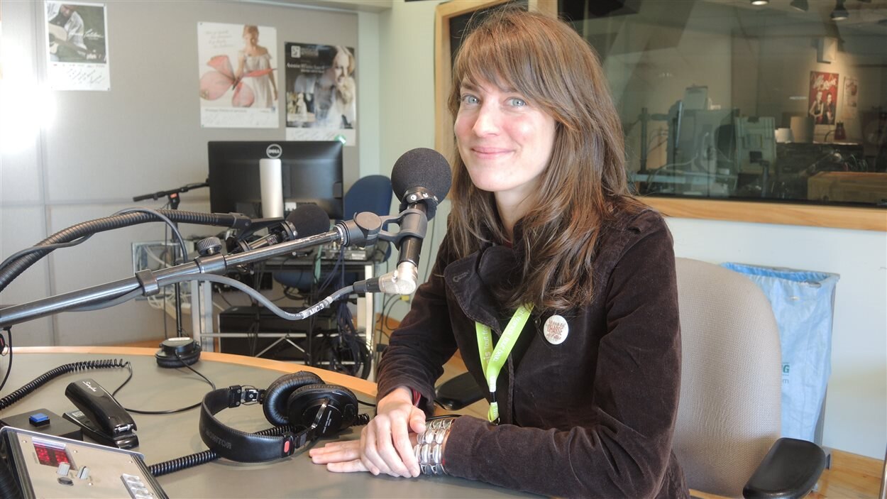 Des femmes qui plantent des arbres à Vues sur mer