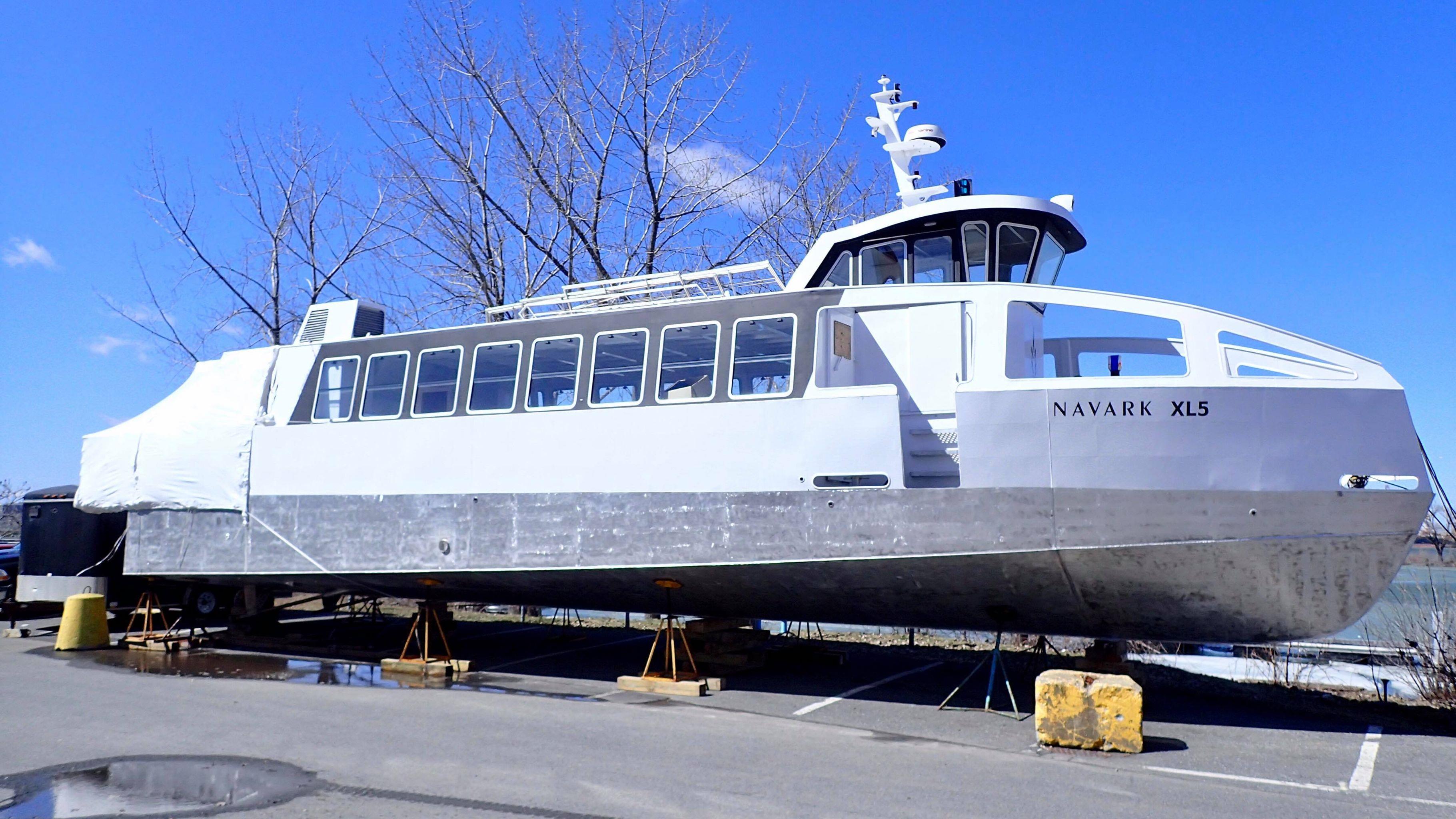 À la découverte du Navark XL5, la nouvelle navette montréalaise | OHdio ...