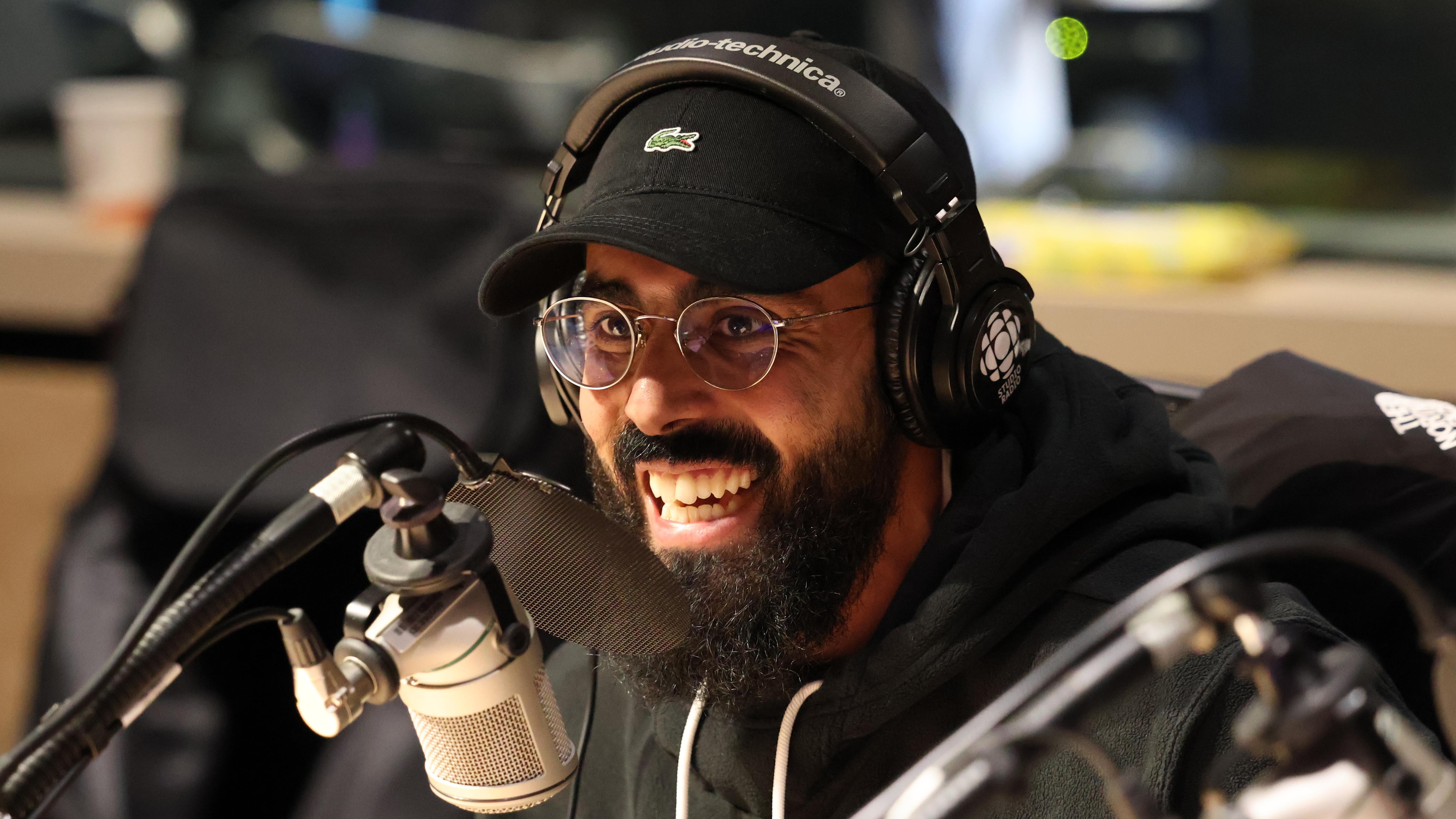 Adib Alkhalidey et la mélodie du rire | OHdio | Radio-Canada