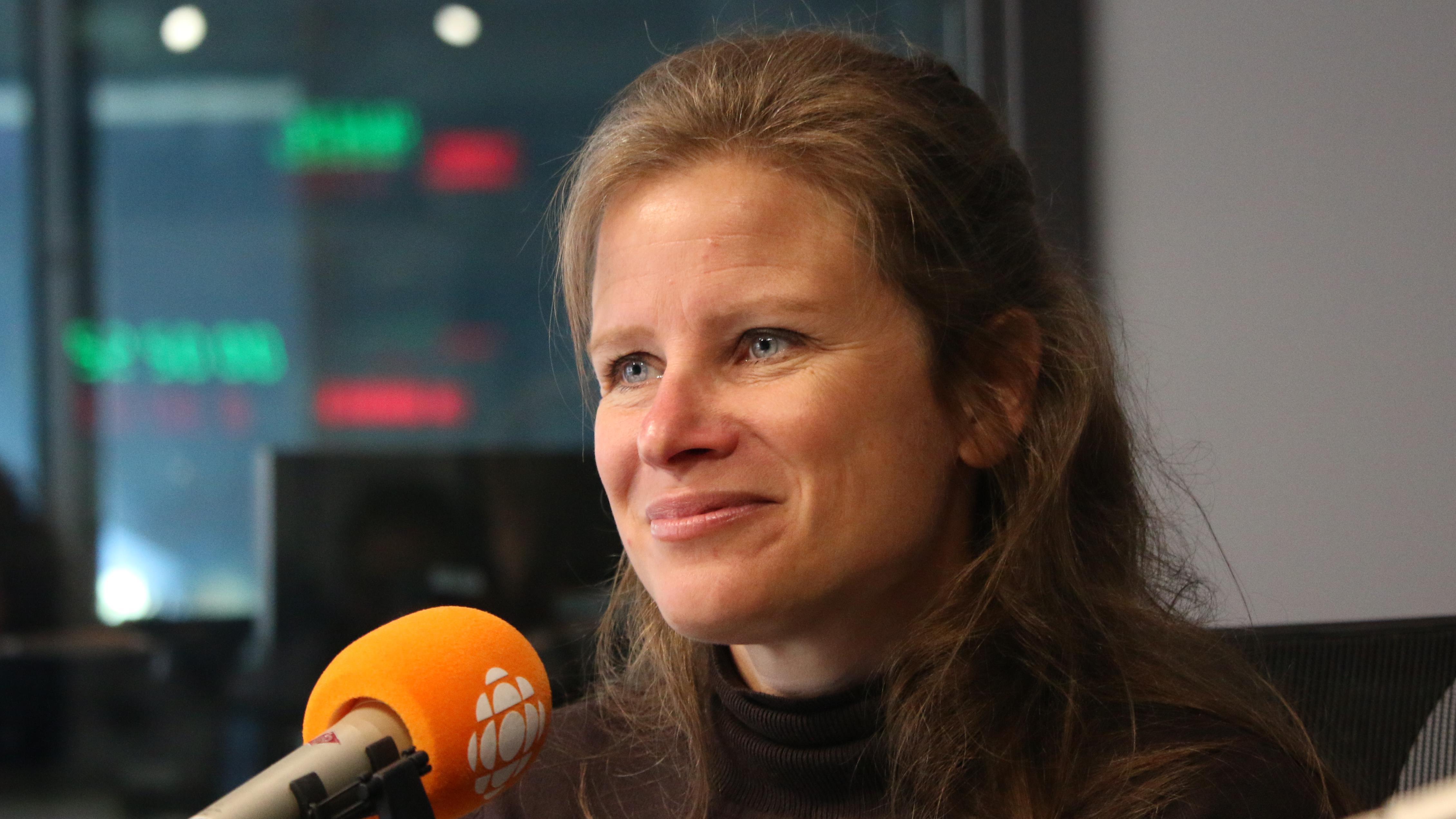 Les familles et les partis politiques avec Annie Cloutier (sociologue ...