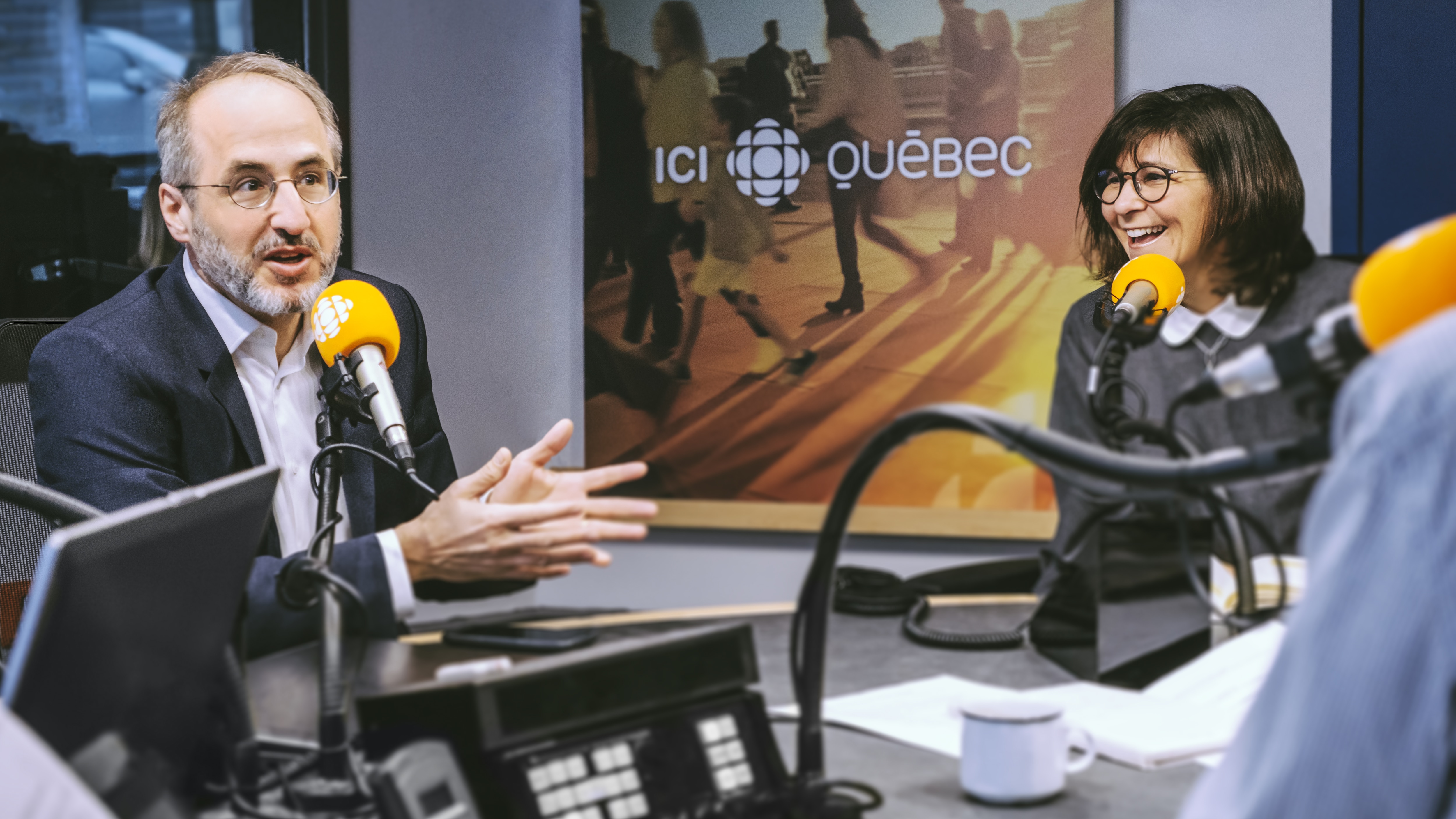 Retour sur la semaine politique avec Antoine Robitaille et Marie ...