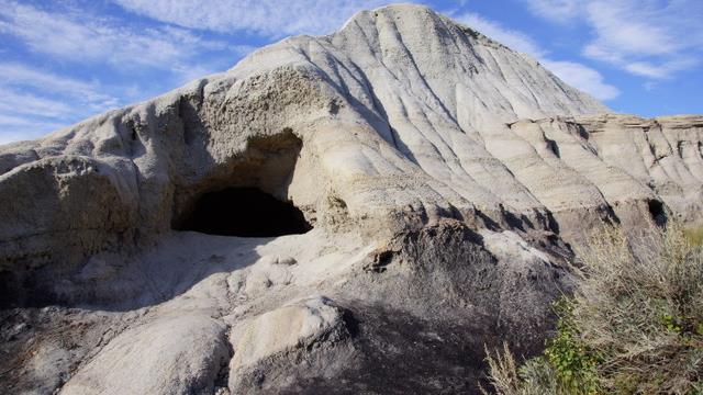 Donalda dans les Badlands albertains | OHdio | Radio-Canada