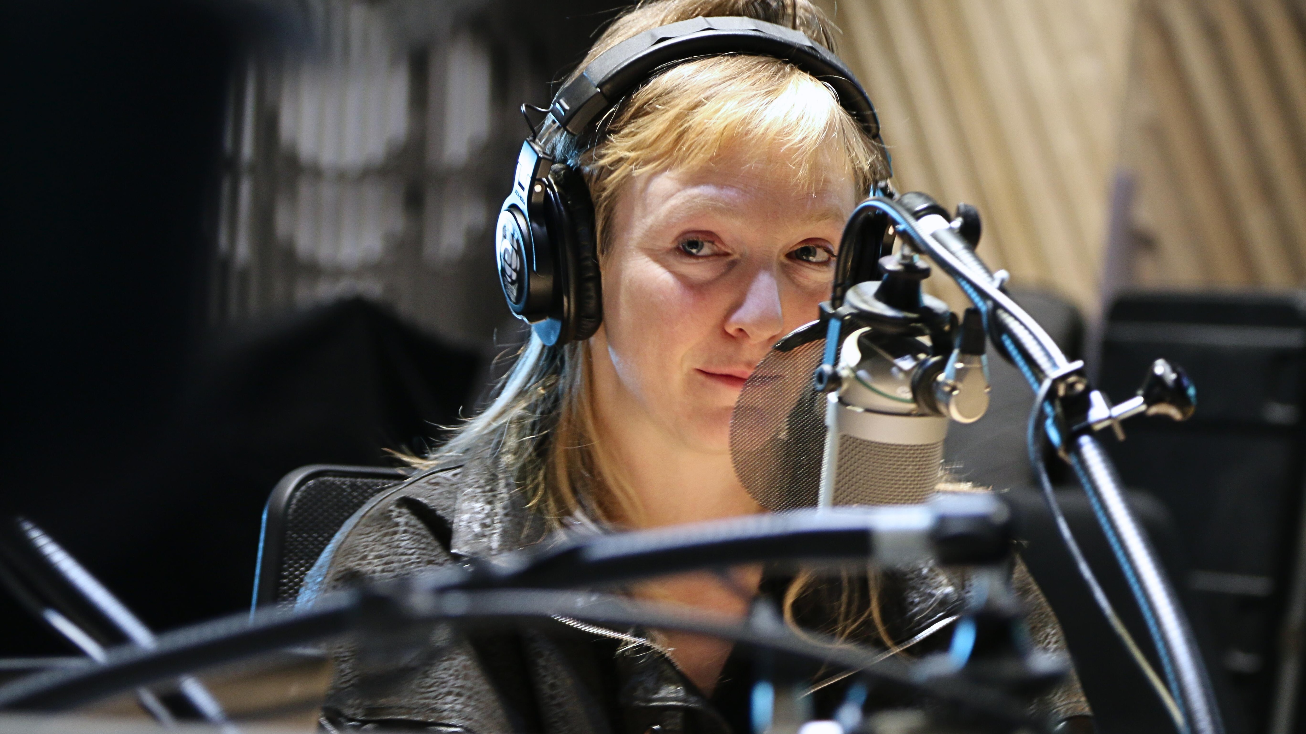 Catherine Dorion parle de son livre | OHdio | Radio-Canada