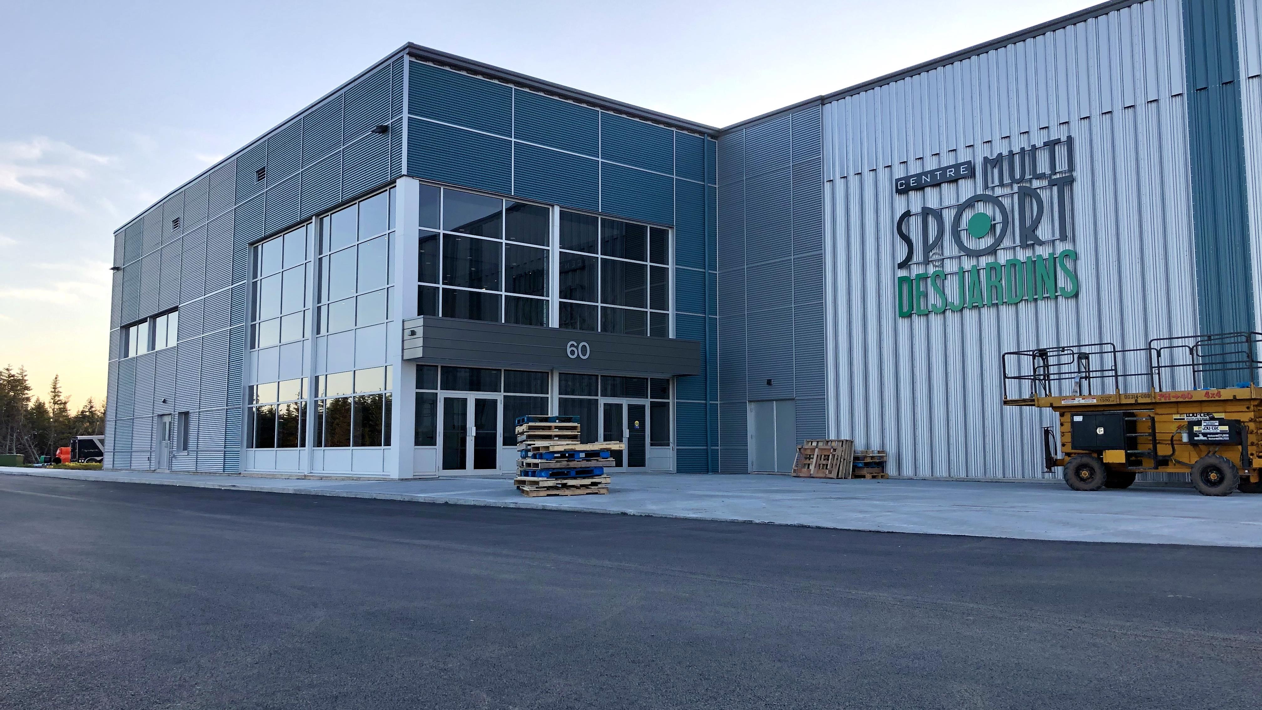 Inauguration du Centre multisport Desjardins des Îles-de-la-Madeleine ...