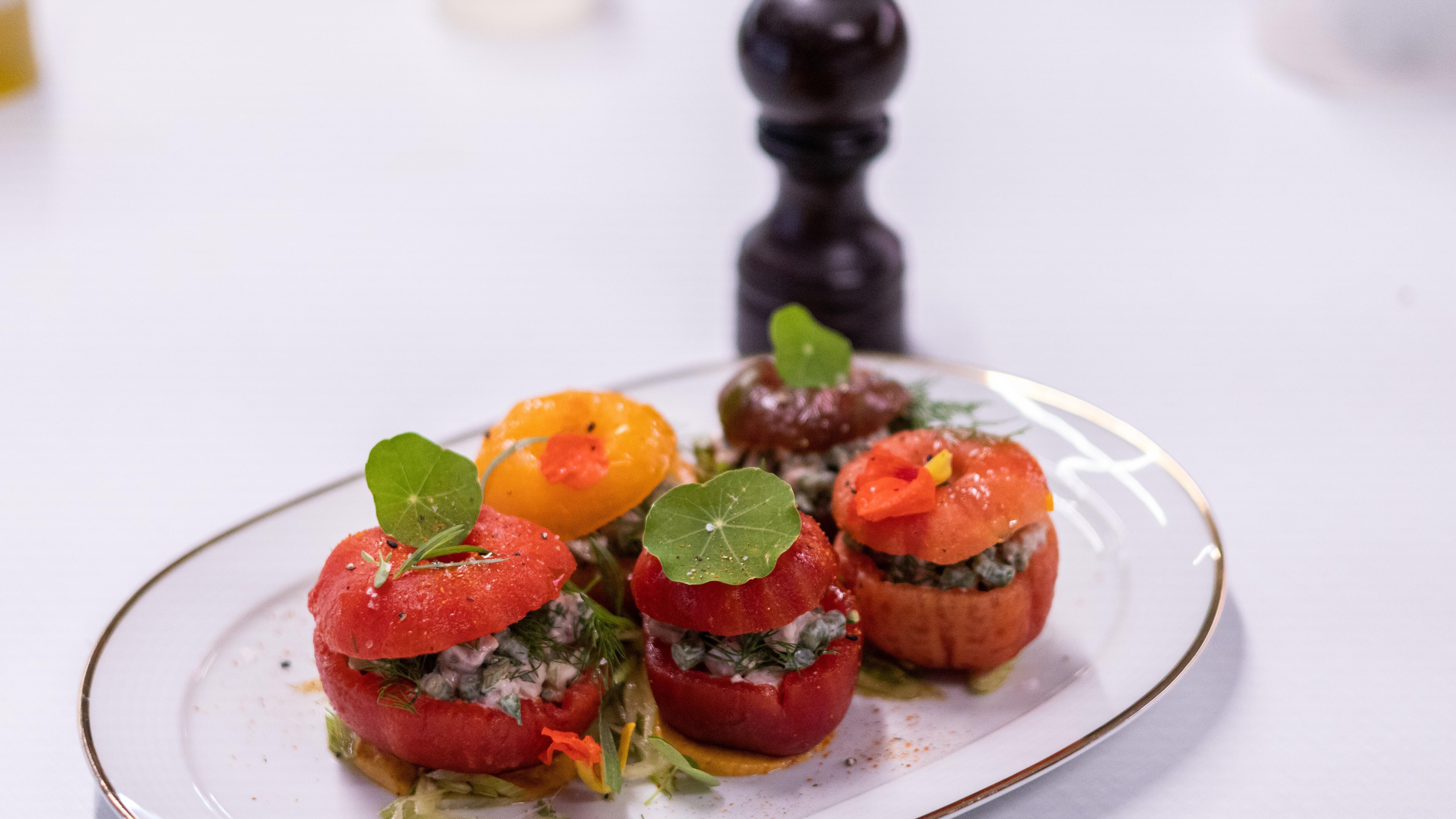 Un combat des chefs sur le thème du dîner champêtre | OHdio | Radio-Canada