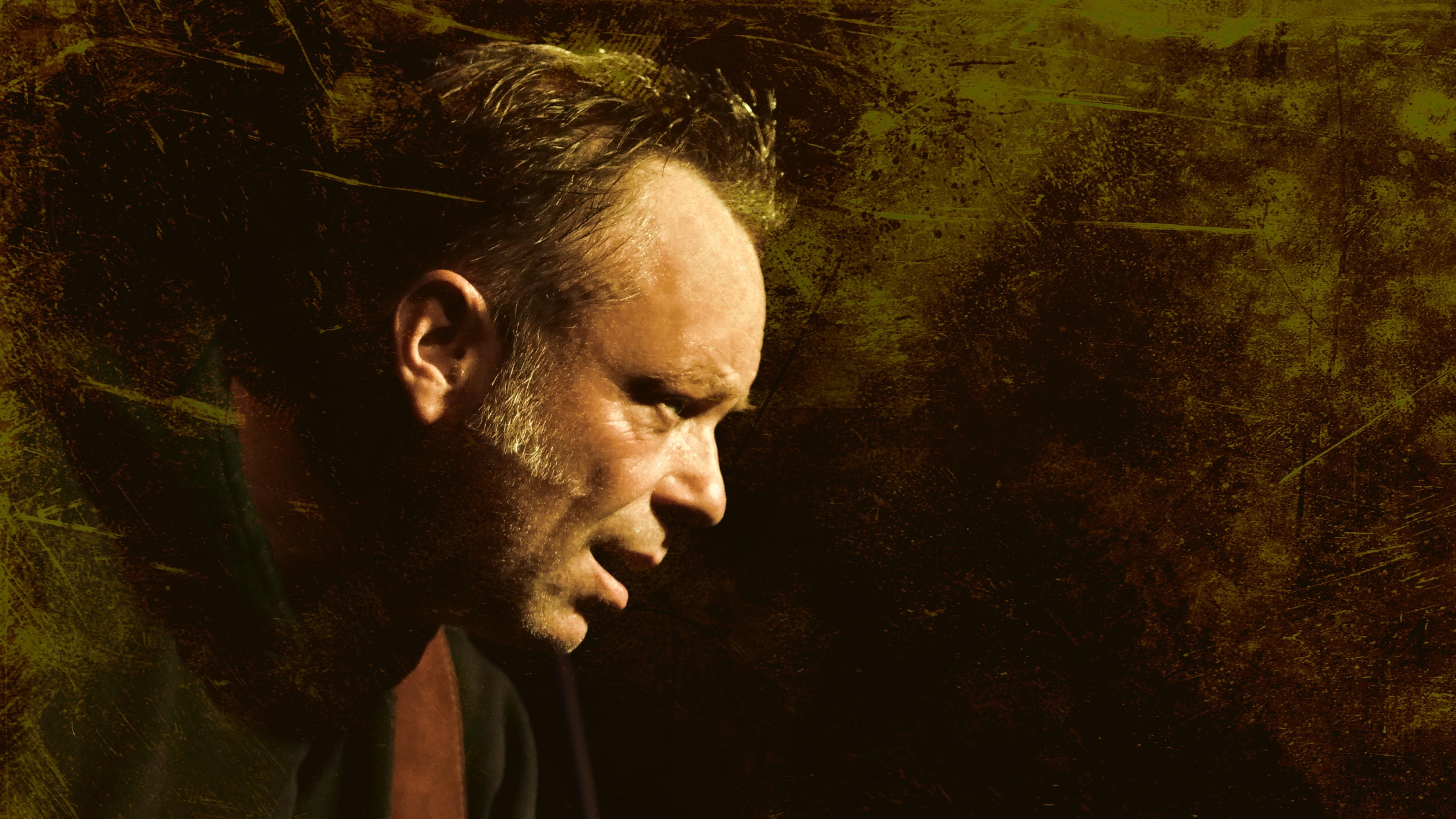 Daniel Boucher en prestation avec Le beau grand éphémère