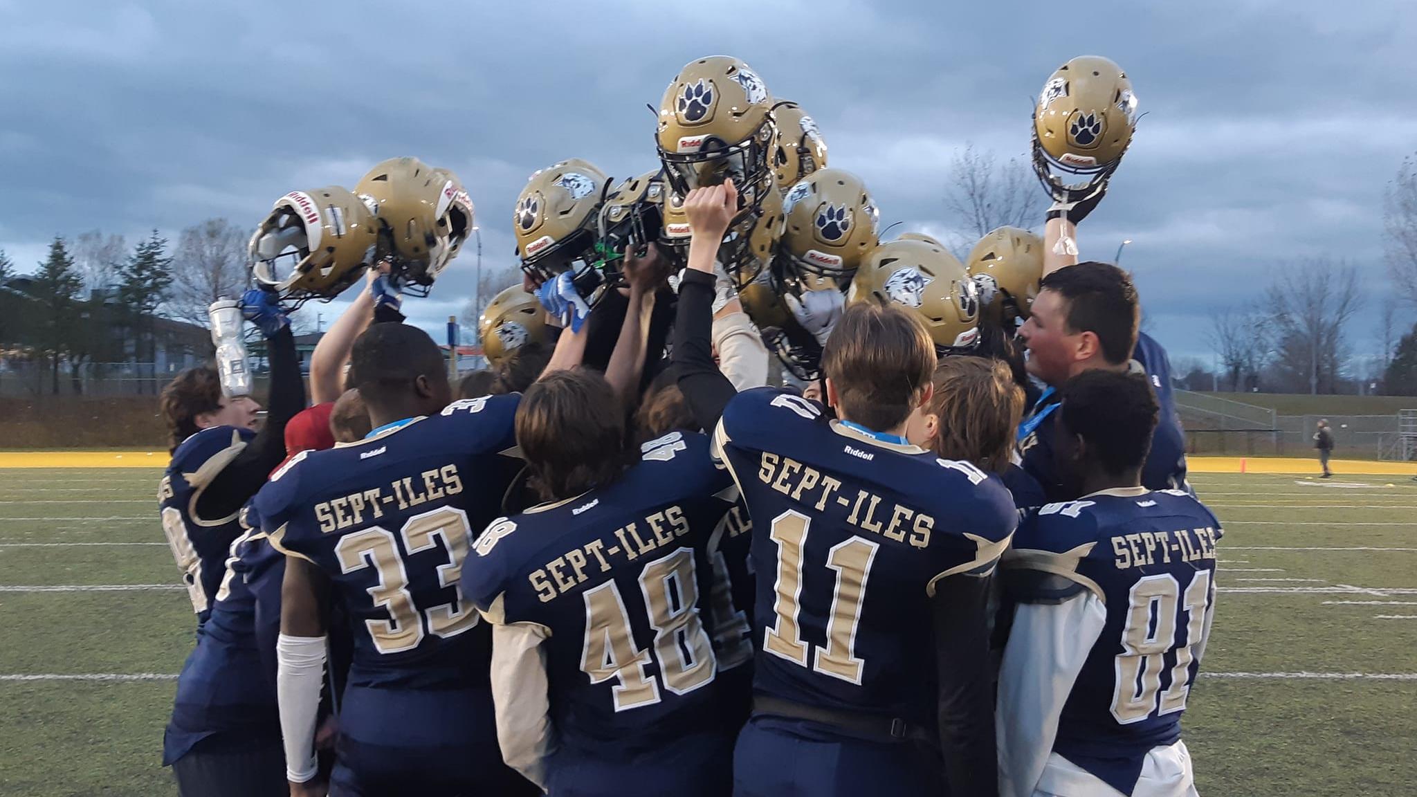 Football scolaire : le Husky de Sept-Îles accueille les Mustangs de ...