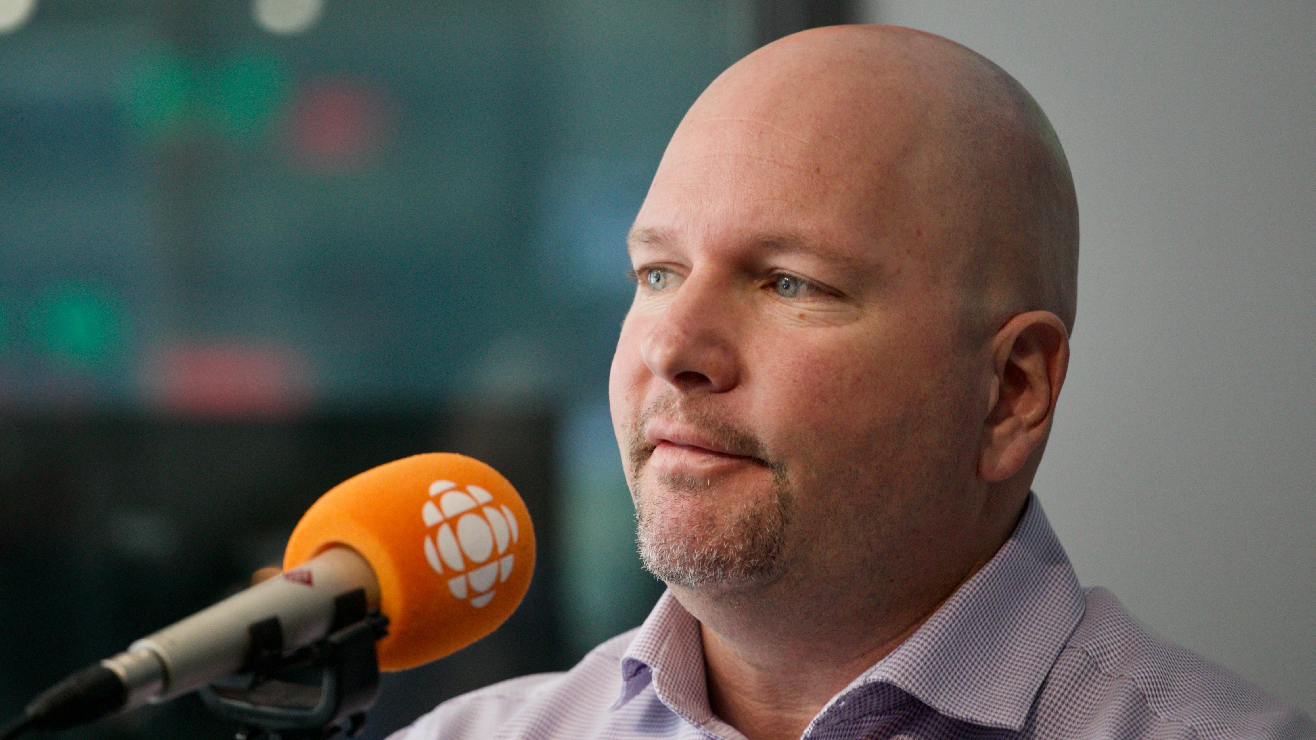 Au cœur du chaos : témoignage du premier policier sur les lieux de l ...