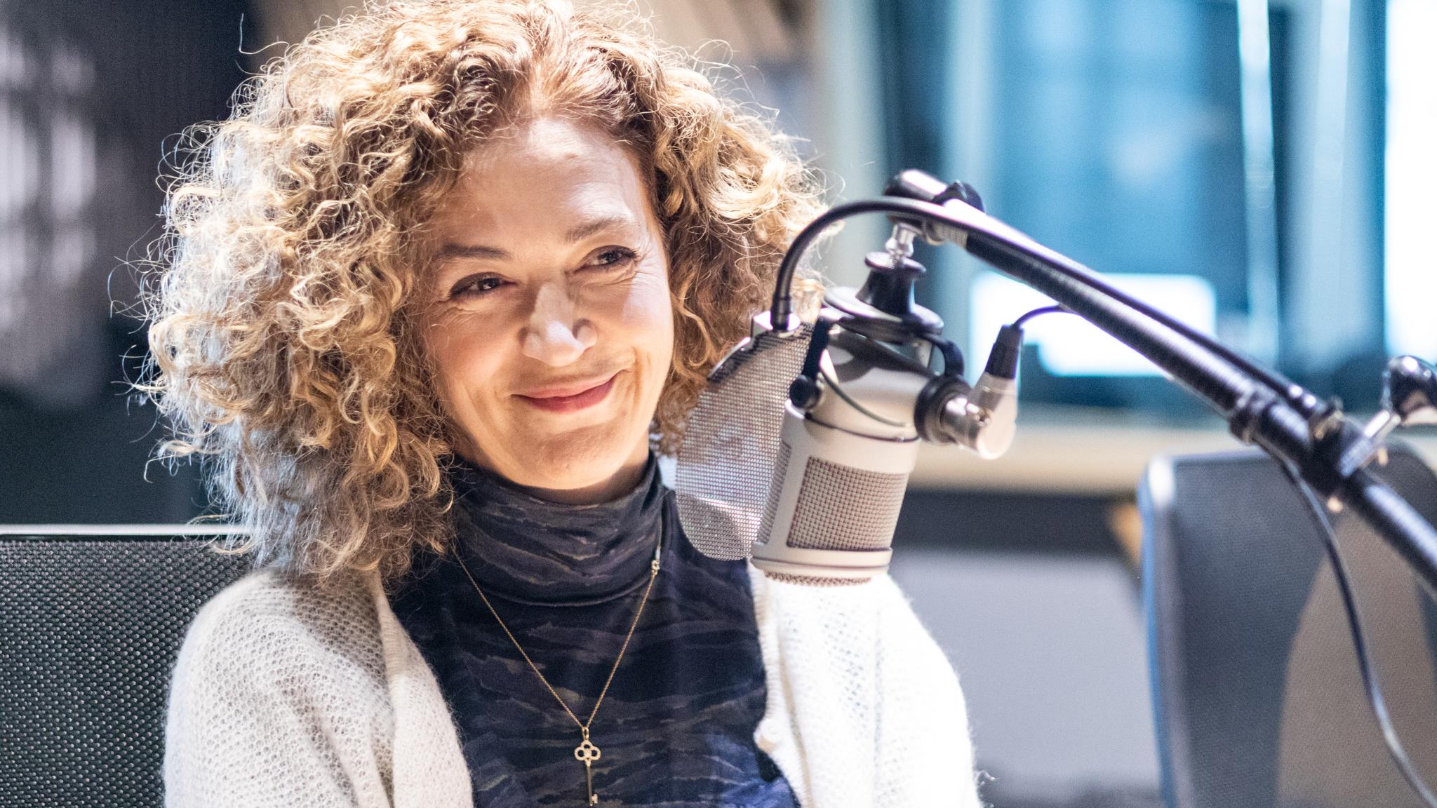 L'entrevue 5 services, avec la cheffe Fisun Ercan | OHdio | Radio-Canada