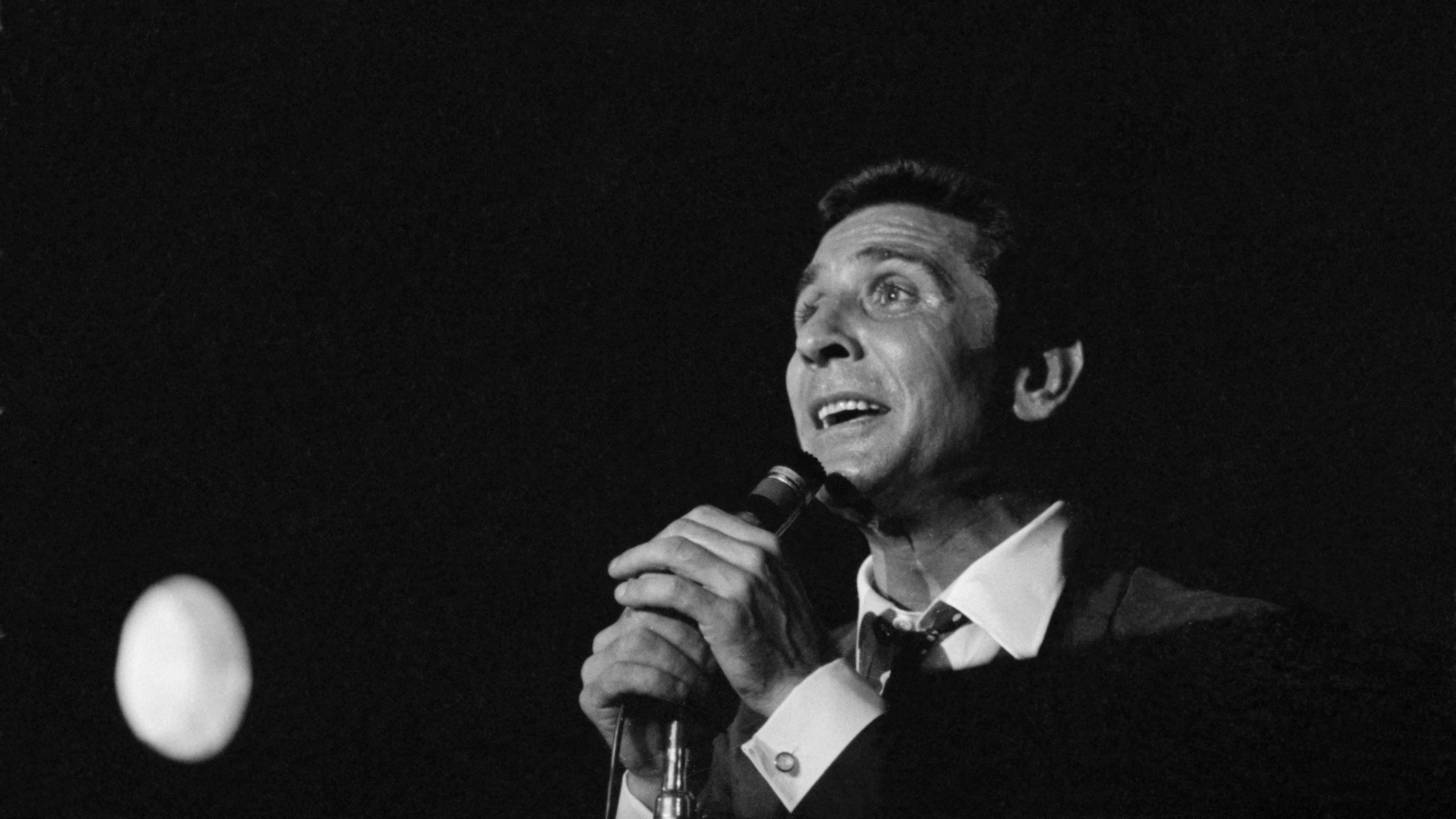 Emily Bécaud se souvient de son père, Gilbert Bécaud | OHdio | Radio-Canada