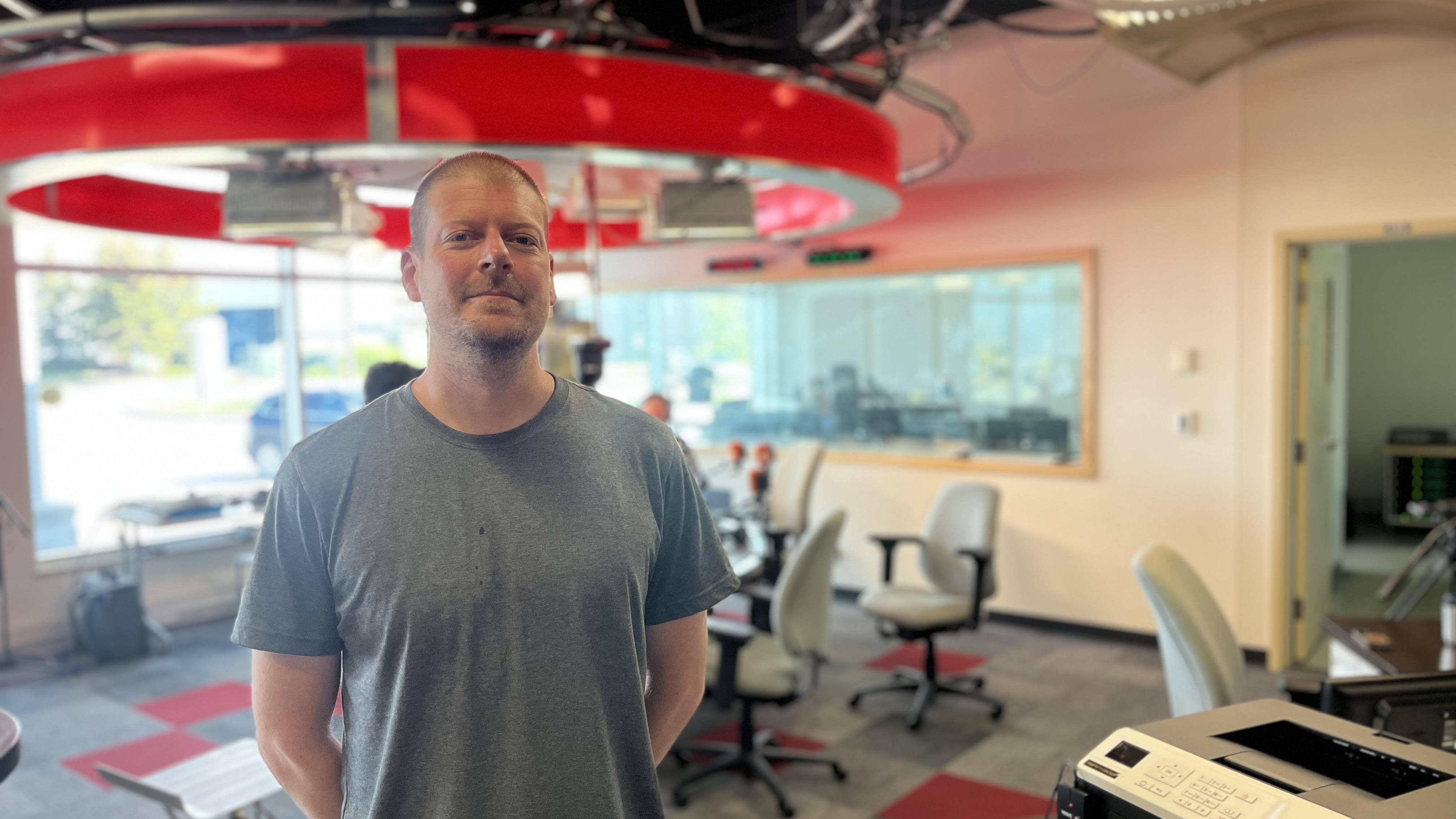 Le slameur David Leduc, alias Le Grand Slack, à Rimouski pour la demi ...