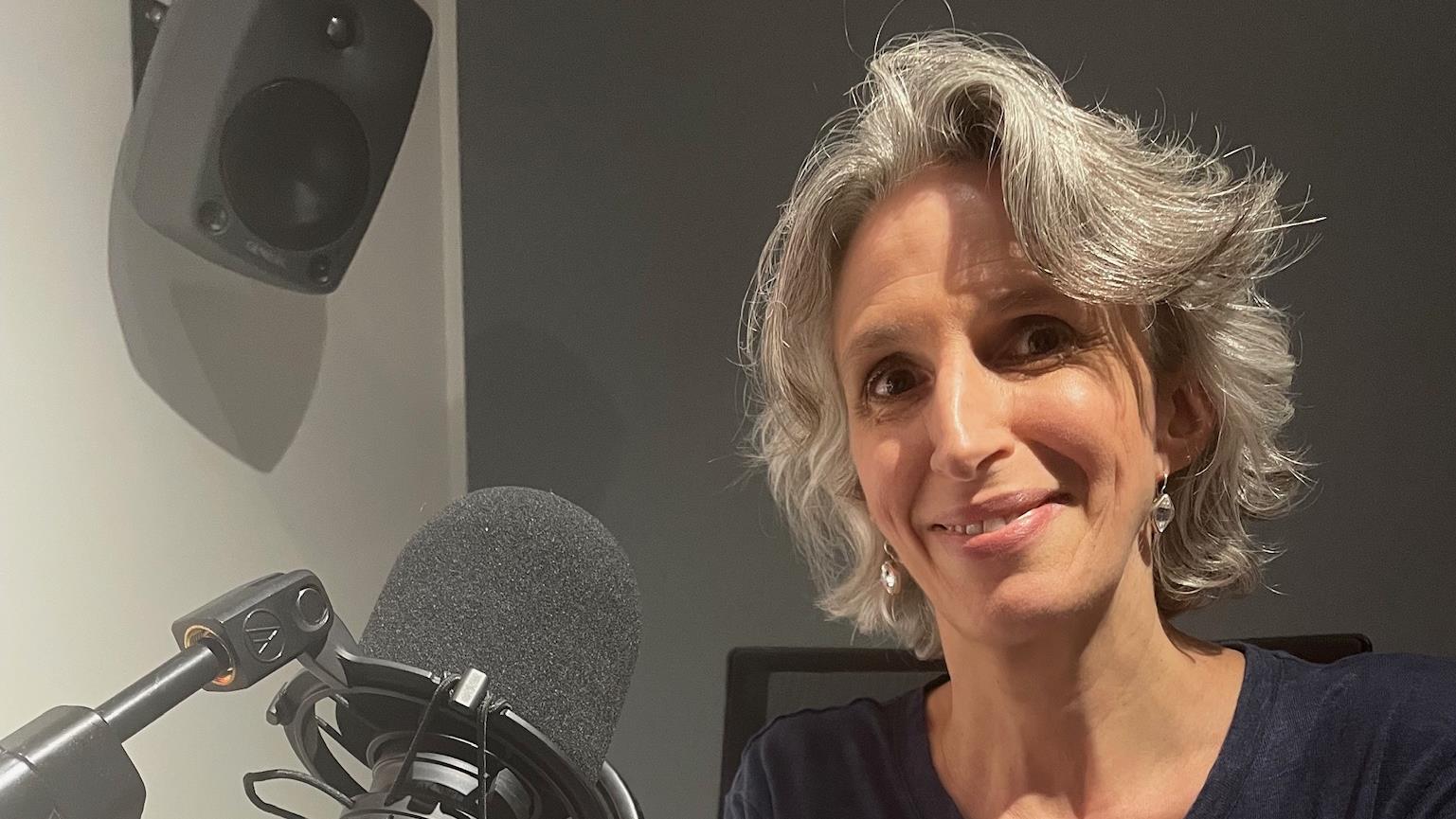 Mona Chollet, grande figure du féminisme francophone | OHdio | Radio-Canada