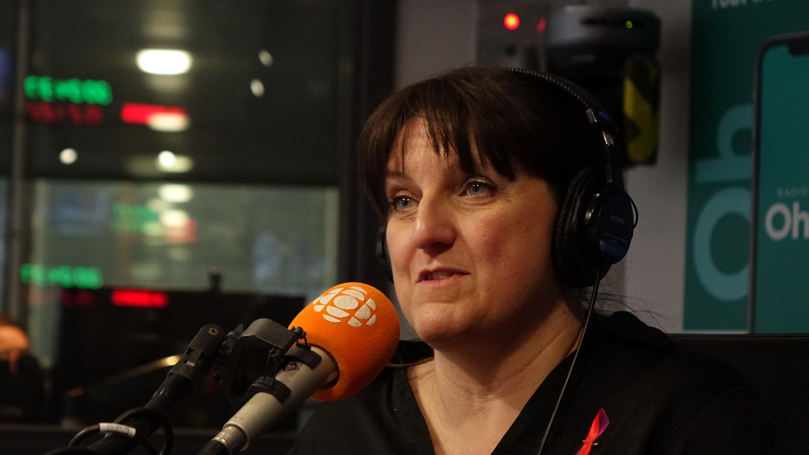 Grève de la FAE : impasse dans les négociations | OHdio | Radio-Canada