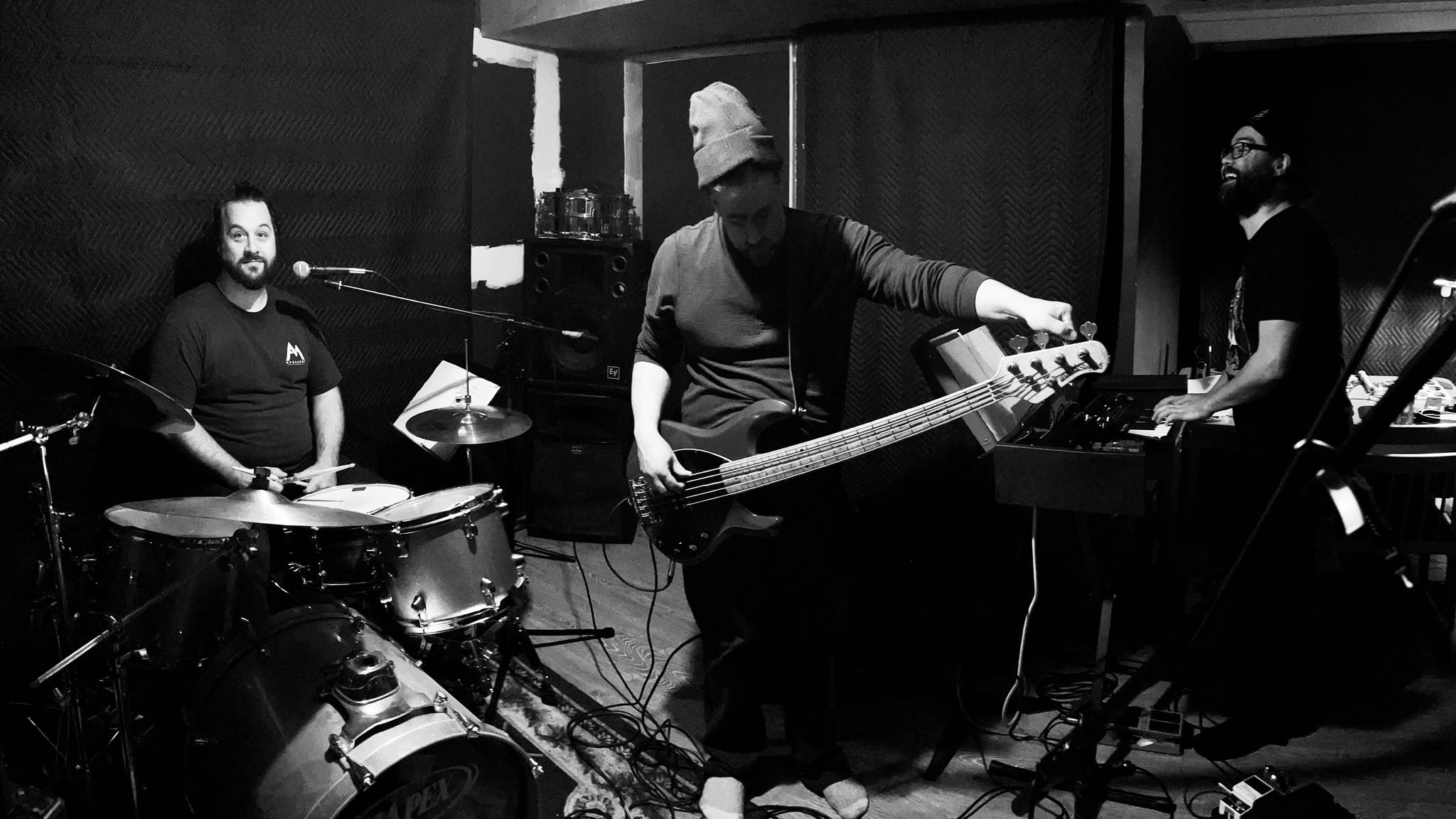 Jac Sons et End Complete à l’Alternative | OHdio | Radio-Canada