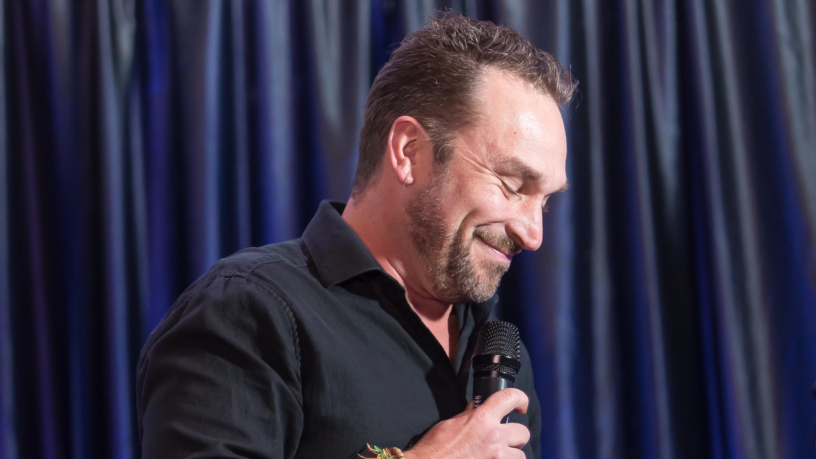 L'humoriste Derek Seguin de retour au Winnipeg Comedy Festival pour la ...