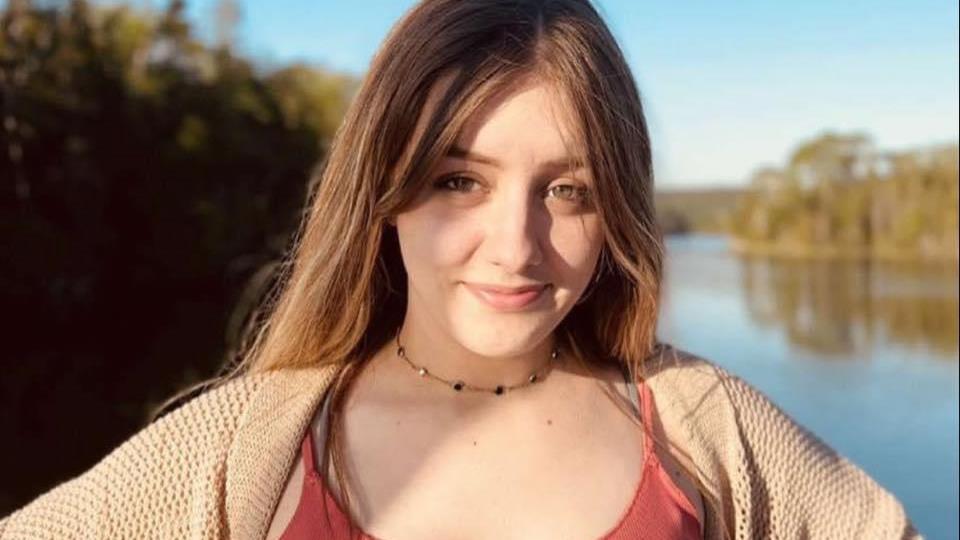 Isabella Samson, jeune finaliste aux prix Music Nova Scotia