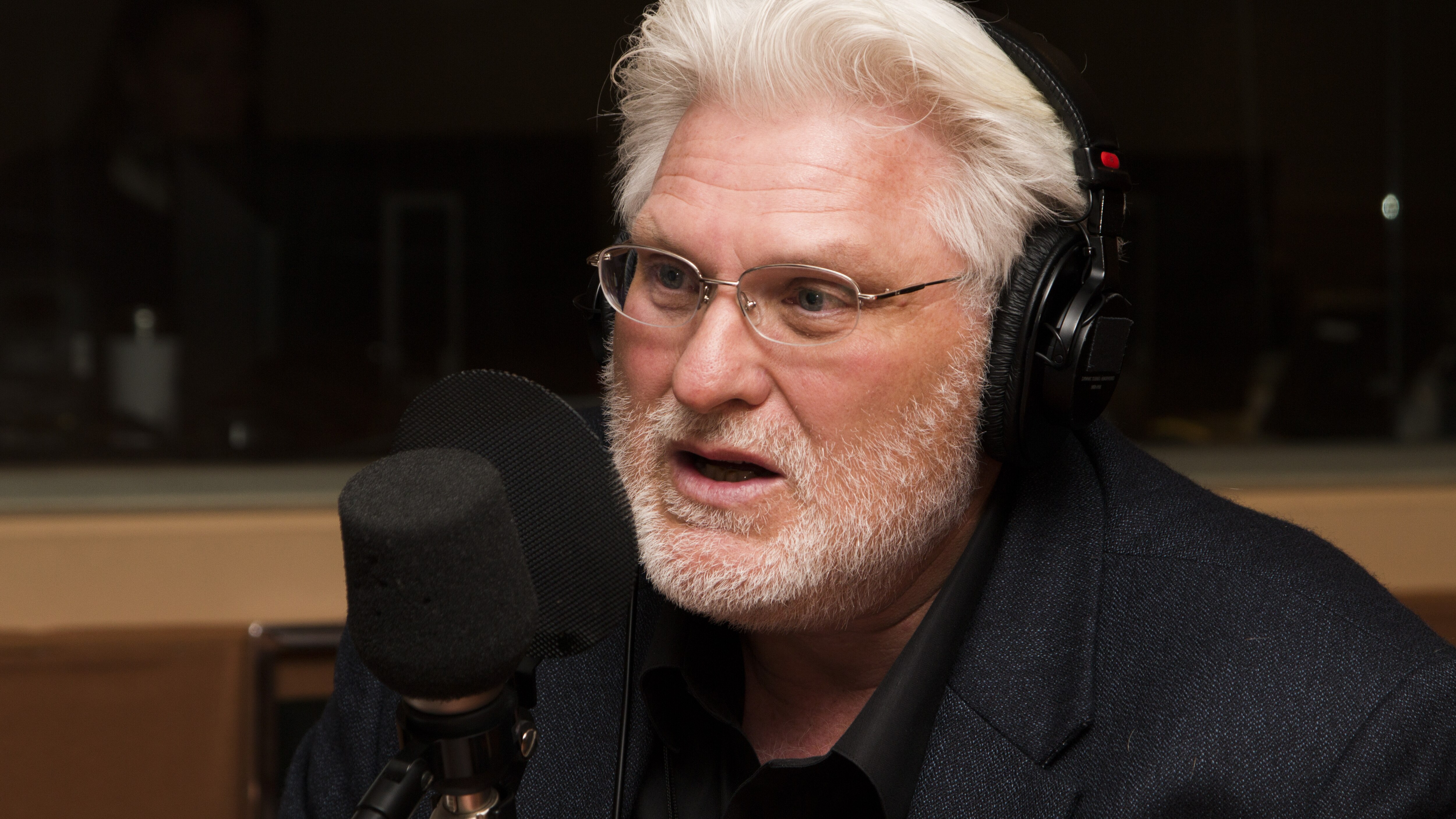 Jean Barbe, la littérature comme salut | OHdio | Radio-Canada