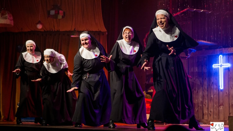 Les Nonnes en spectacle à Rivière-du-Loup | OHdio | Radio-Canada