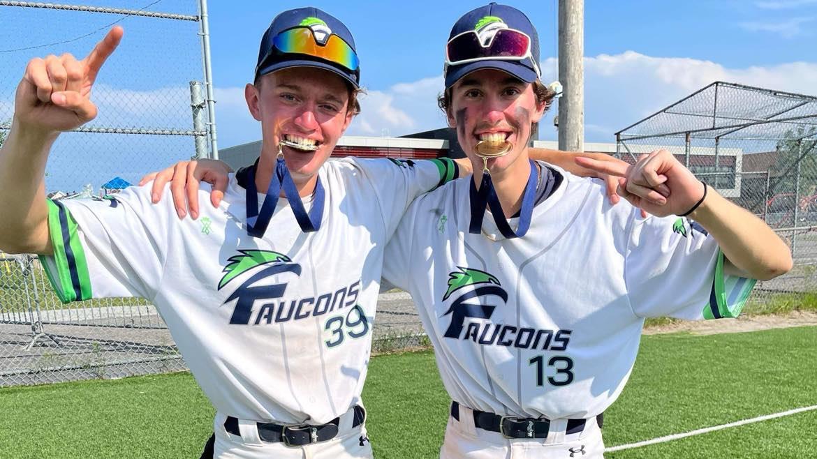 Deux Cayens repêchés dans la Ligue de baseball junior élite
