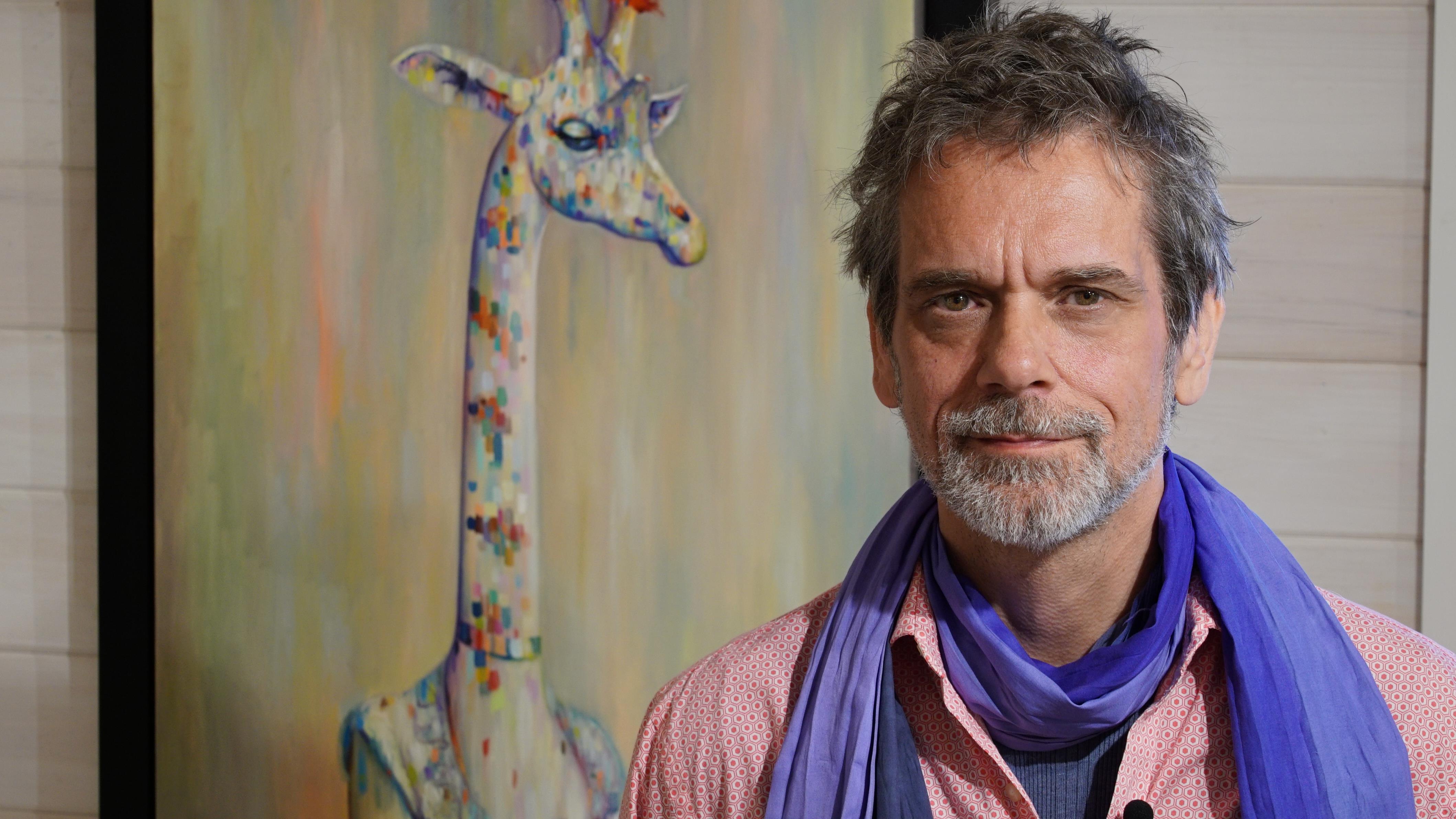 L'artiste Louis Robichaud expose aux Îles | OHdio | Radio-Canada