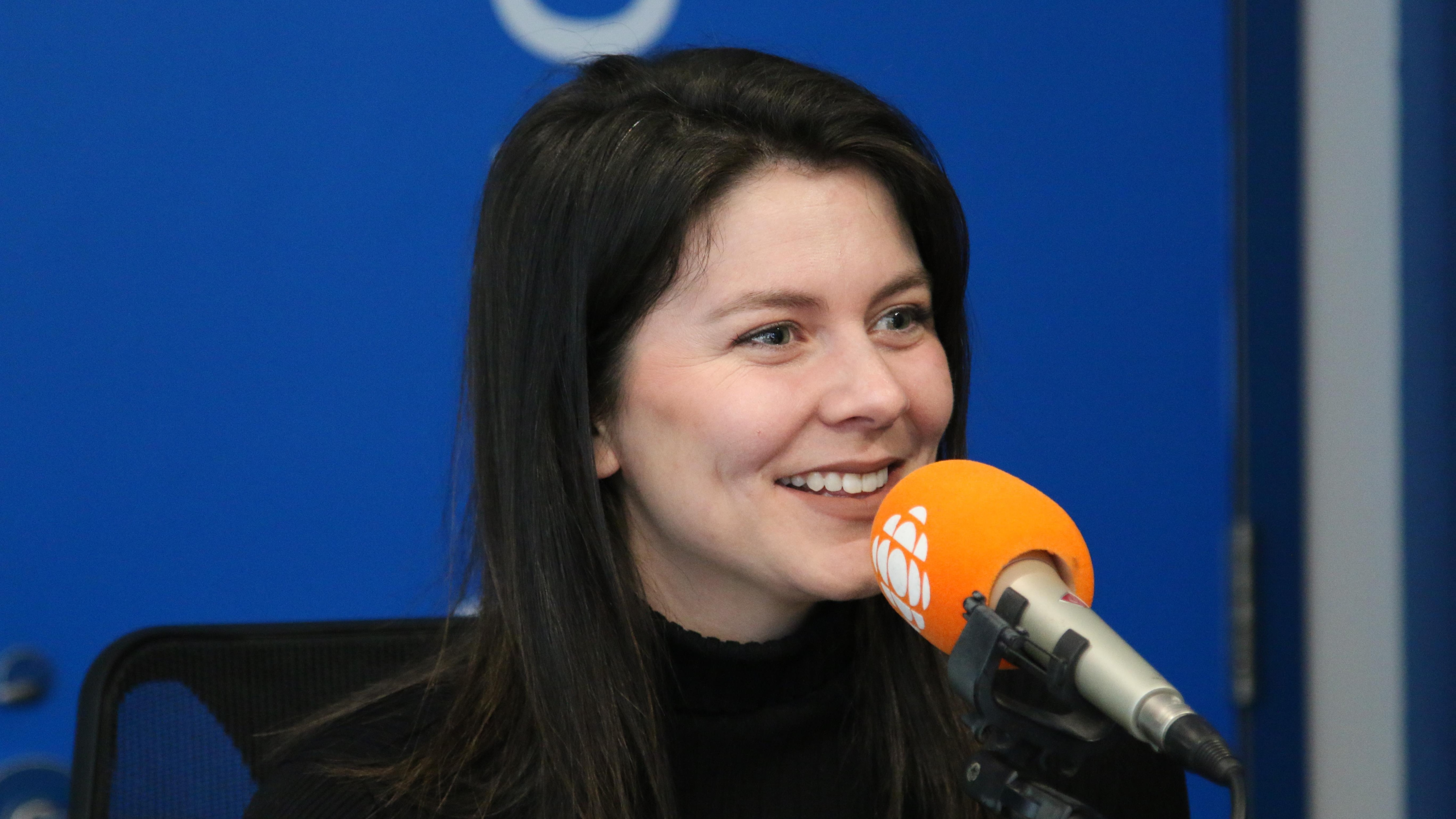 Marie-Christine Chartier présente En plein coeur de Saturne au Salon du ...