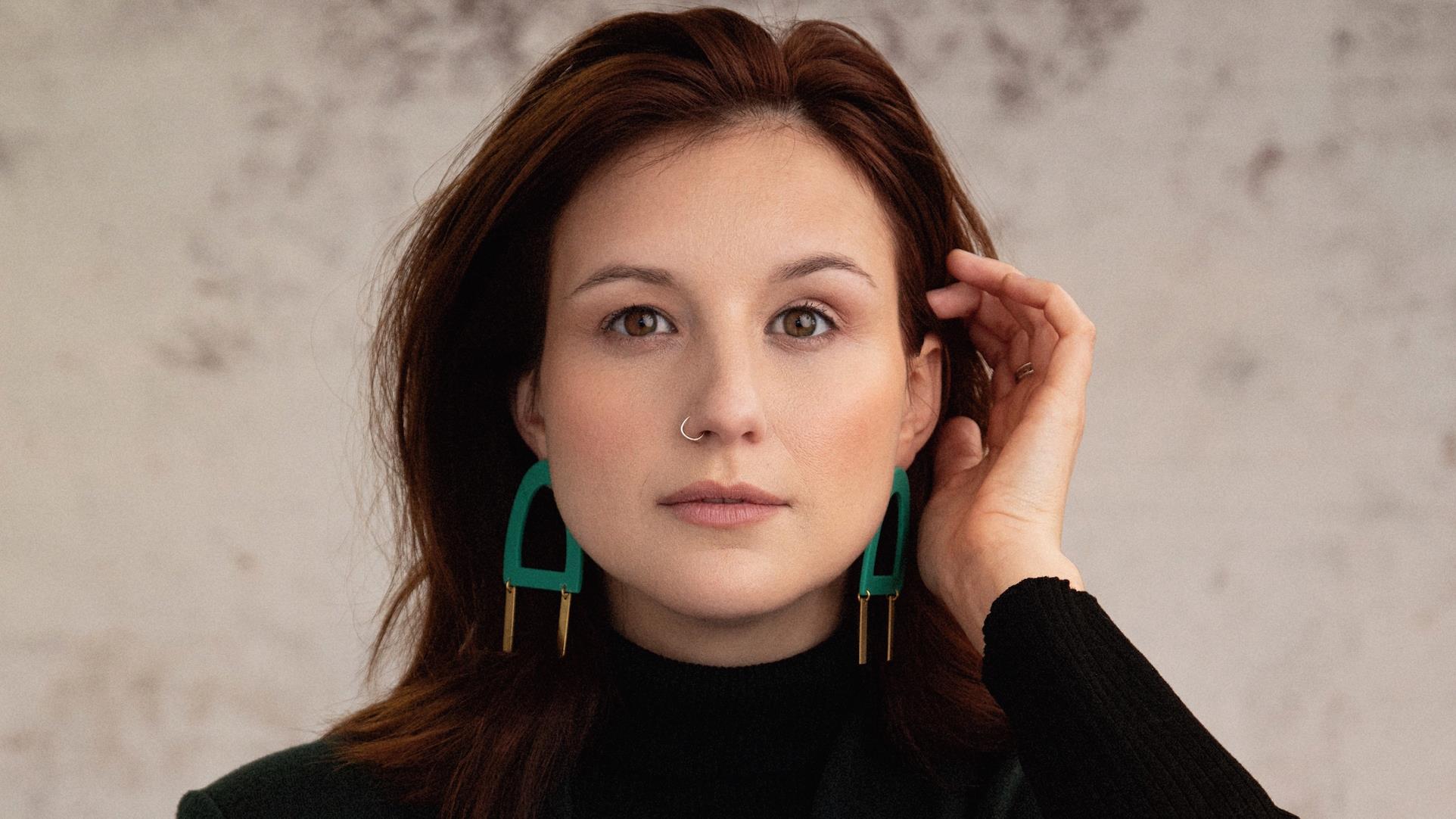 Un album à venir et un passage à The Voice en France pour Marie-Ève Laure