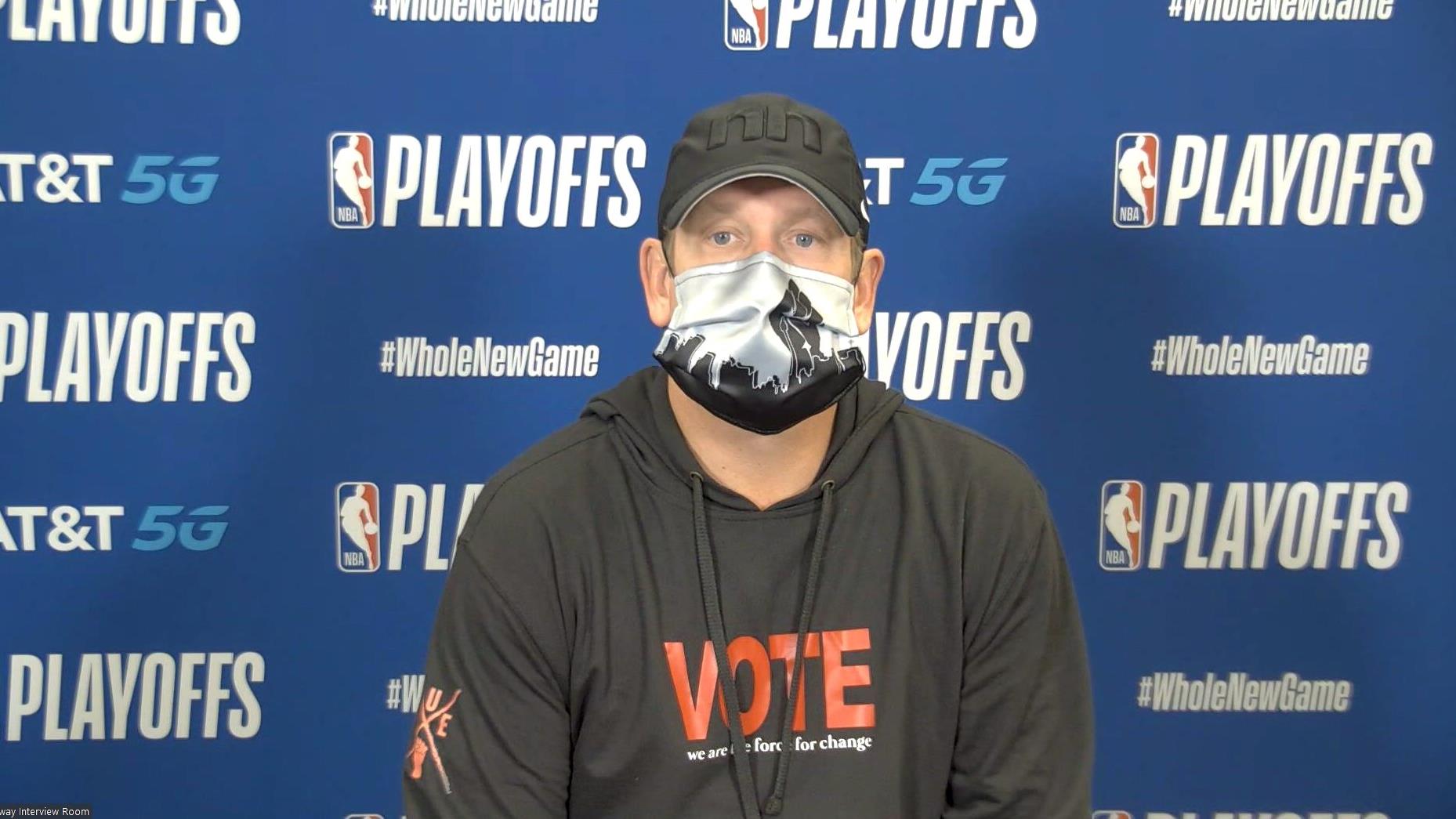 L'artiste torontoise derrière les masques prisés par les Raptors et ...