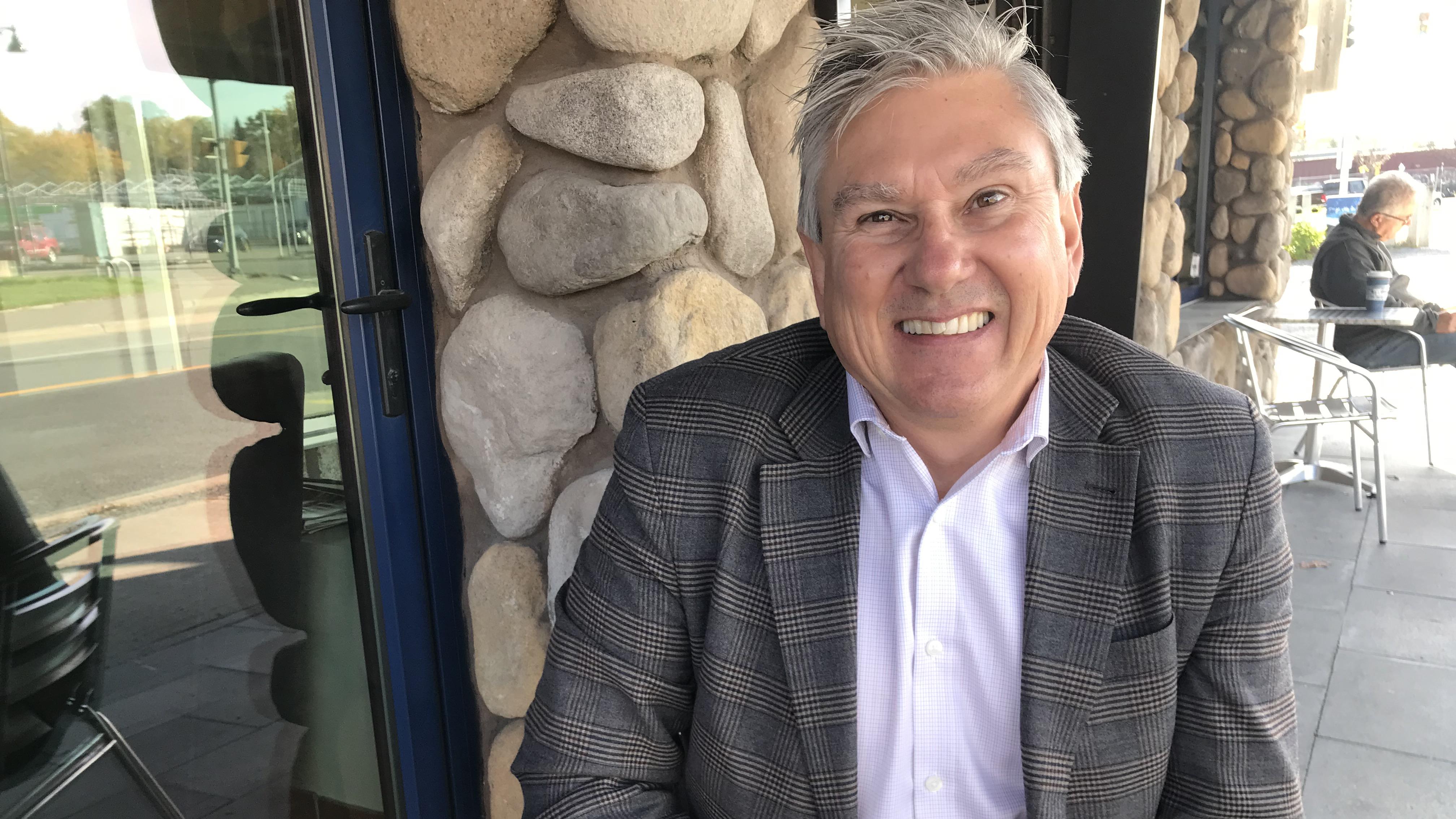 Un des premiers utilisateurs d'Internet partage ses souvenirs | OHdio ...