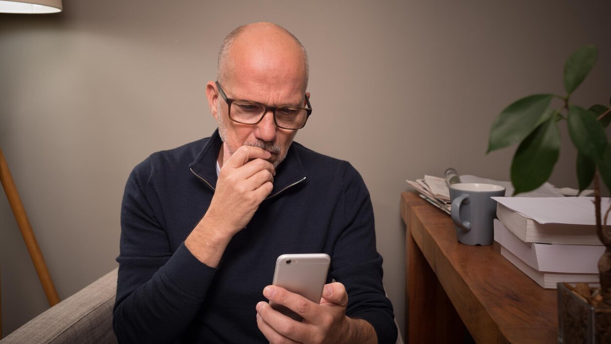 Did you get a text with your SIN that claims to be from Canada Revenue ...