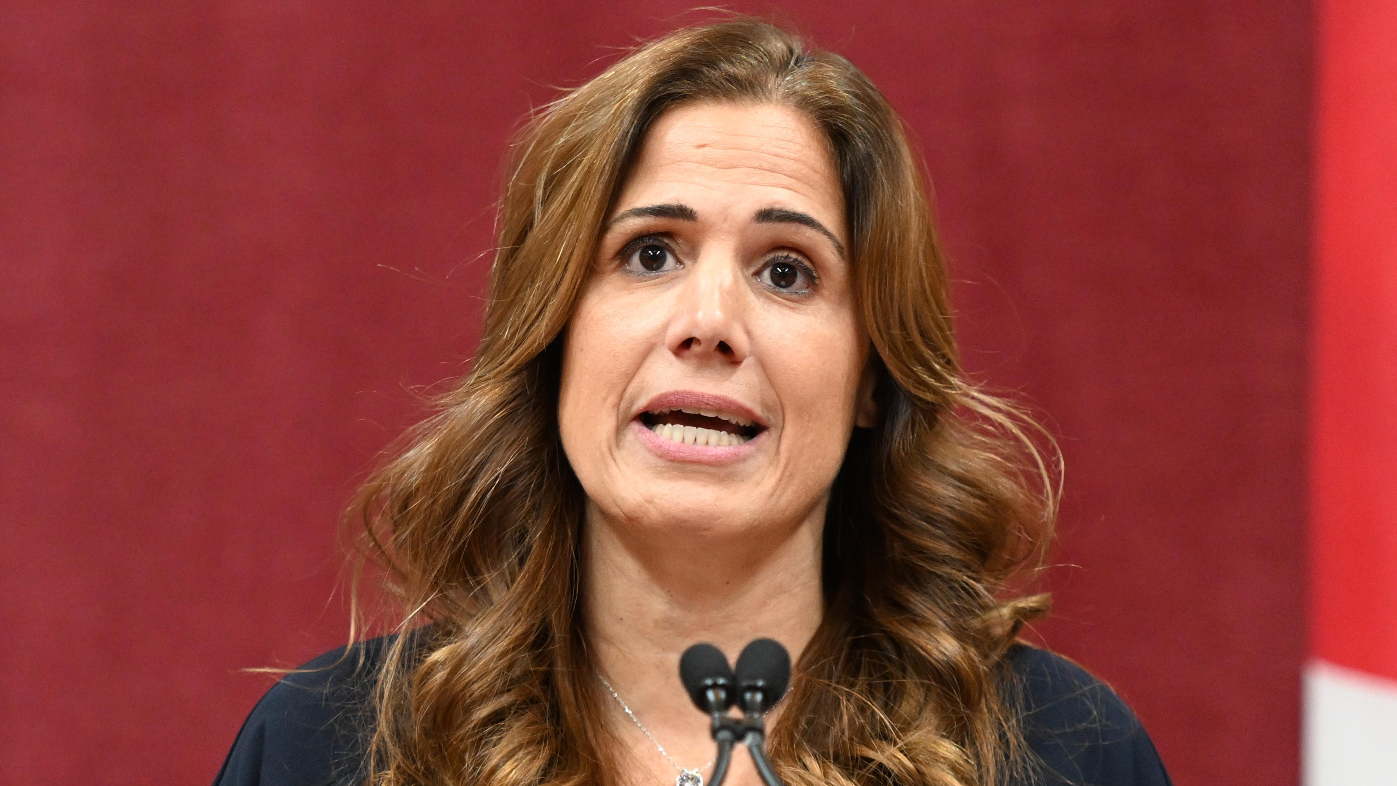 La ministre de l’Enseignement supérieur, Pascale Déry en tournée dans ...