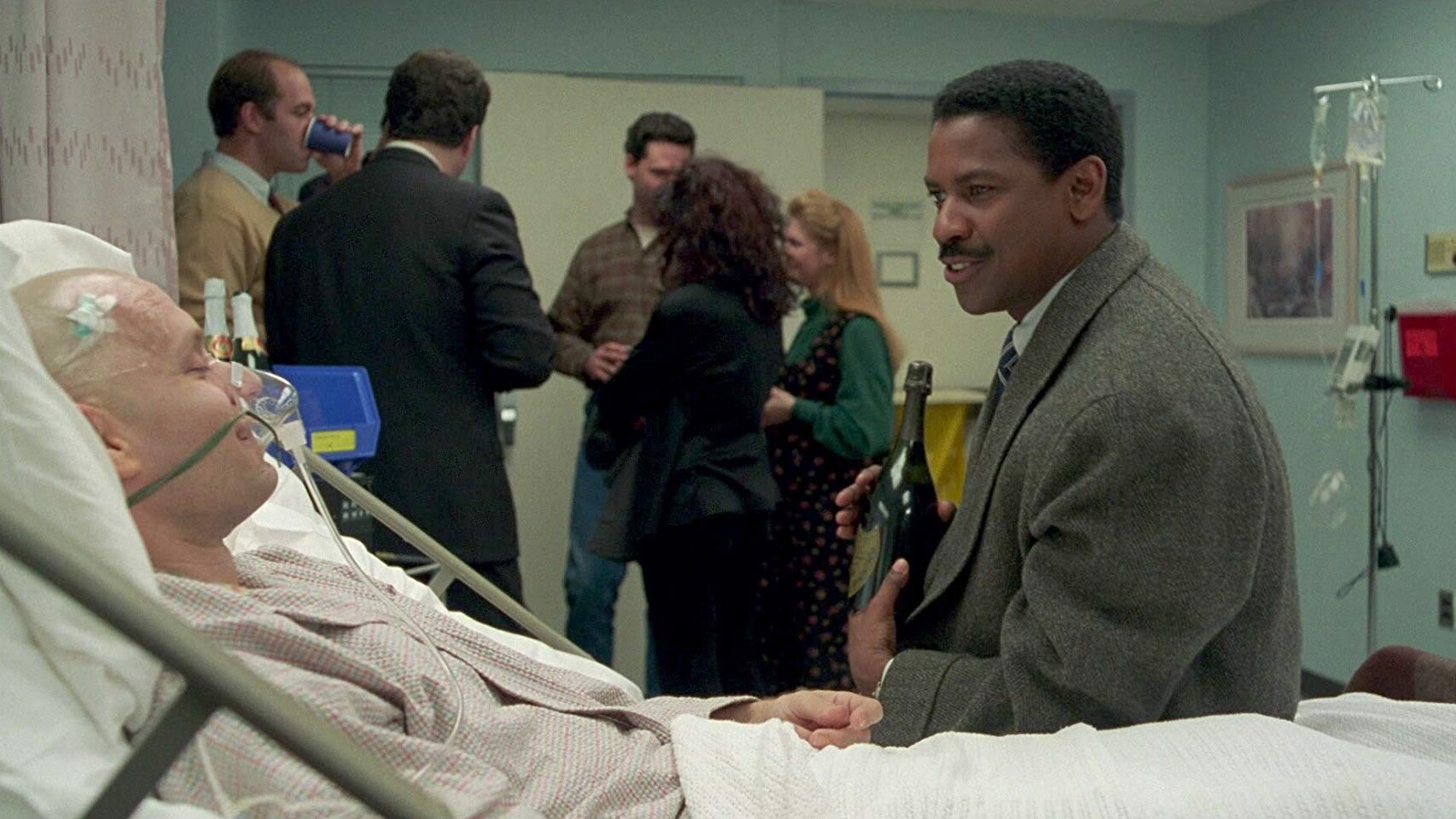 Sida : ces œuvres et artistes qui ont sensibilisé la population | OHdio ...