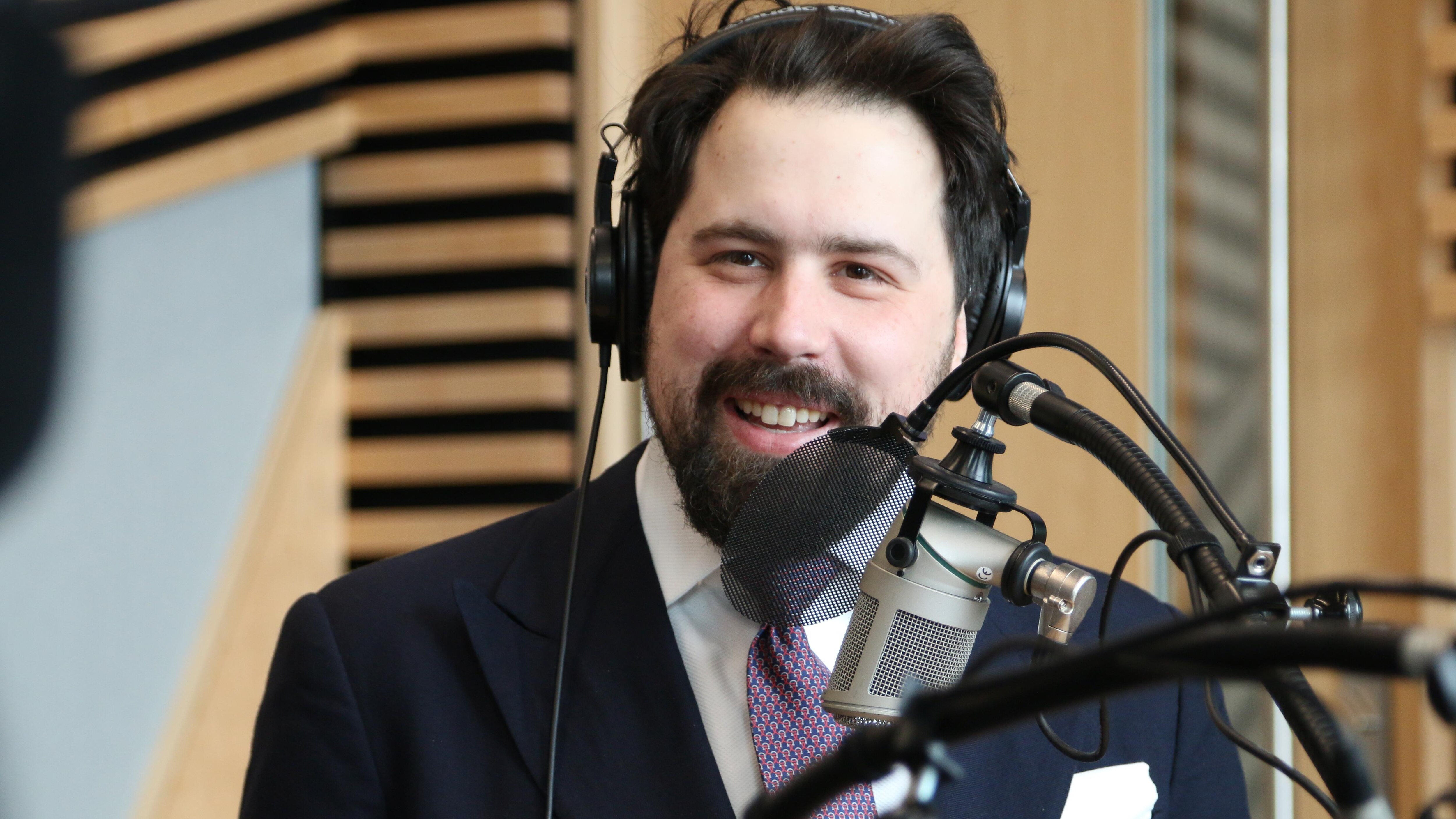 Philippe-Audrey Larrue-St-Jacques amalgame poésie et humour dans son ...