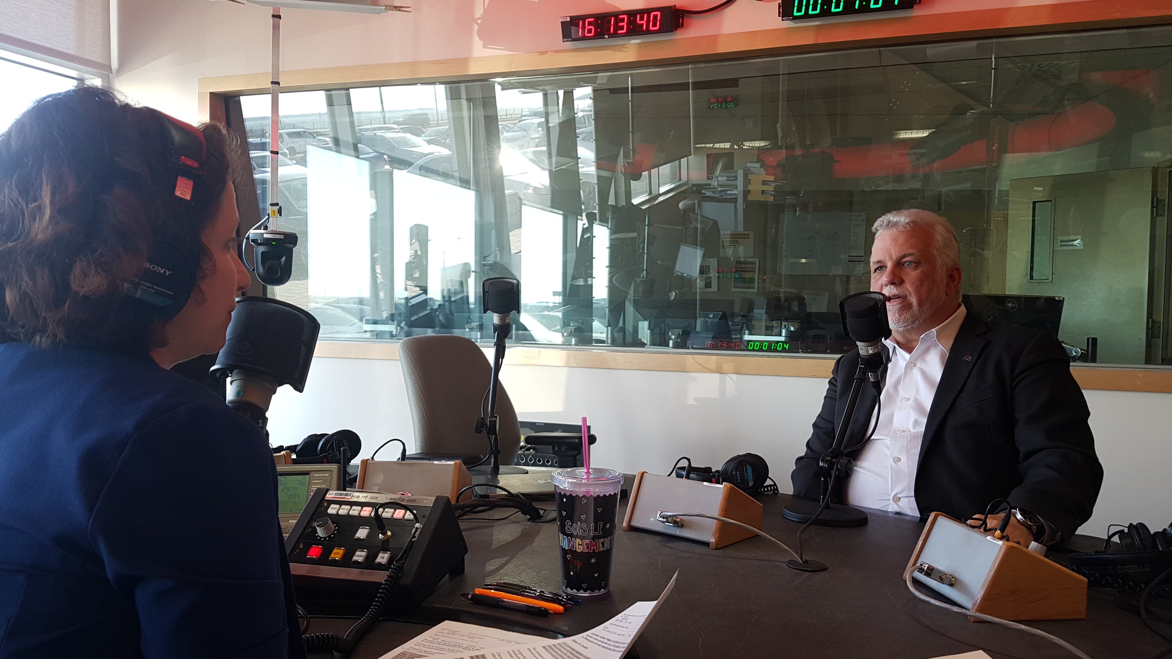 Philippe Couillard en tournée dans le Bas-Saint-Laurent | OHdio | Radio ...