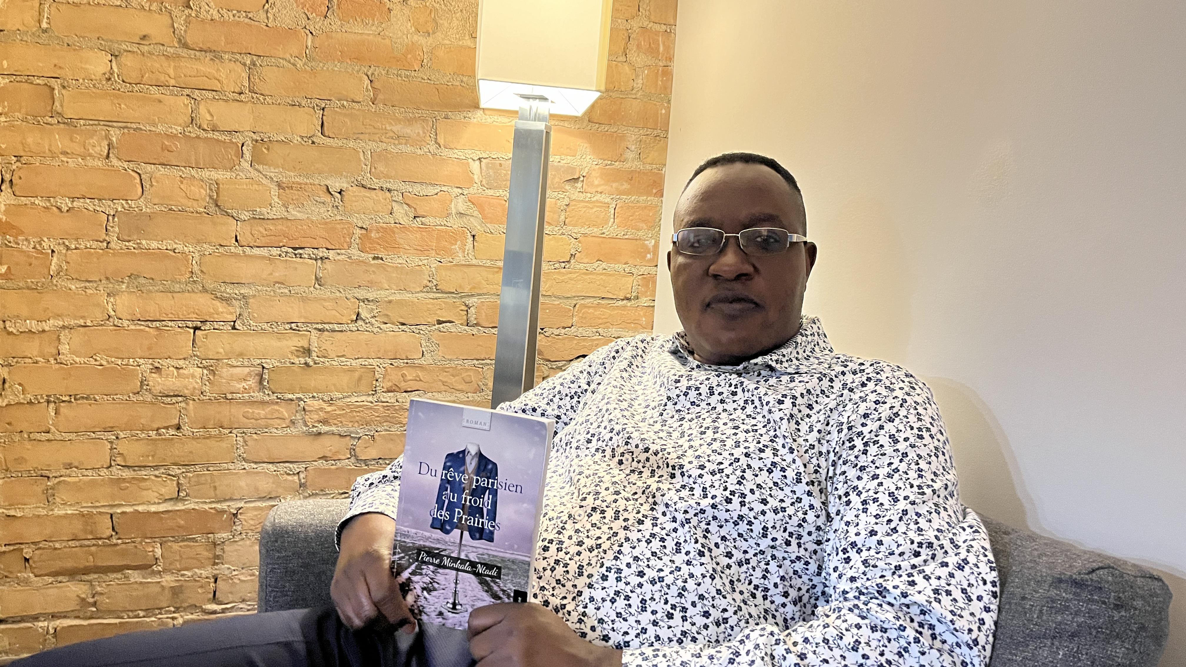Pierre Minkala-Ntadi explore l’adaptation des nouveaux arrivants dans ...