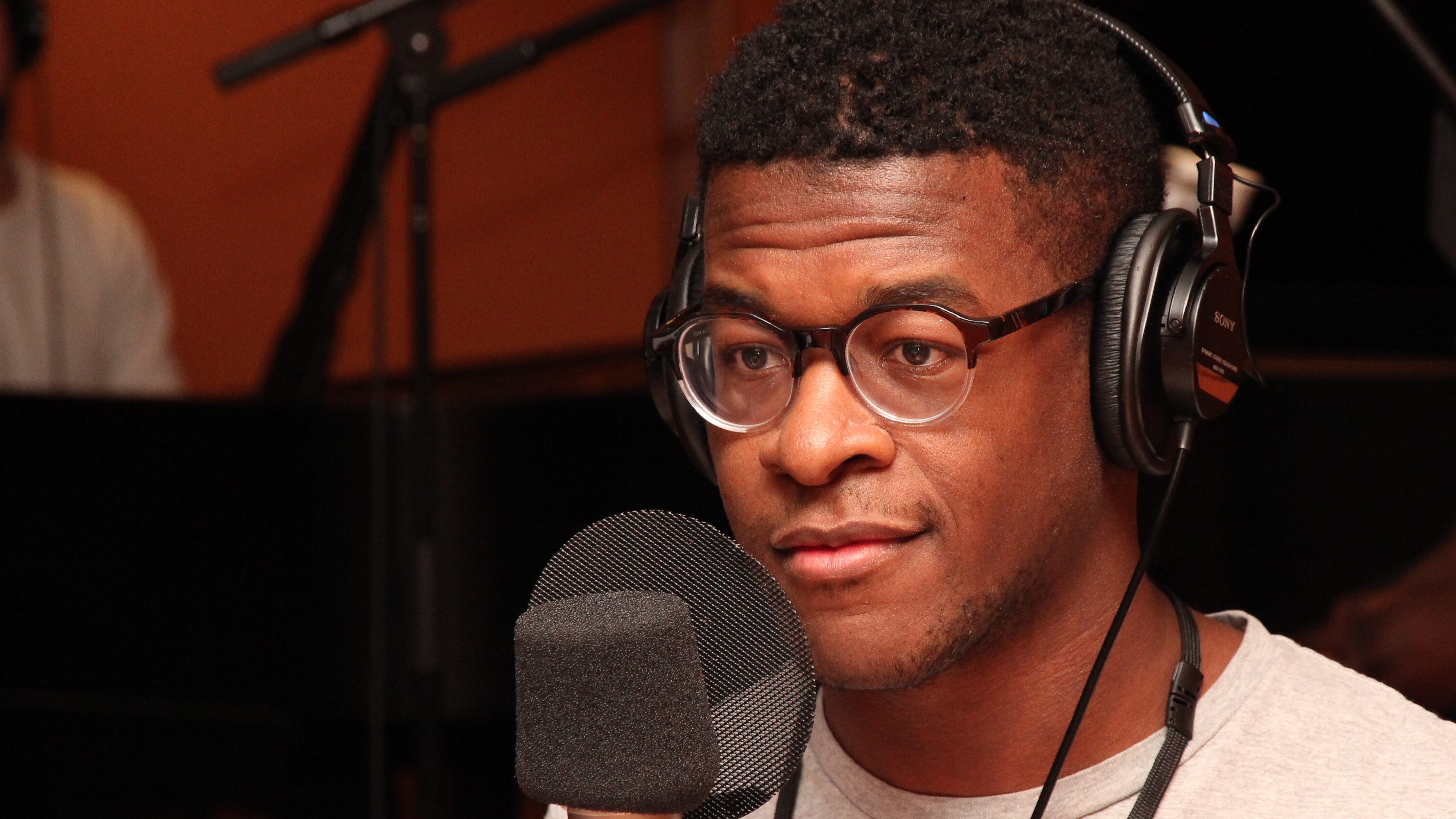 Le micro ouvert de Fabrice Vil | OHdio | Radio-Canada