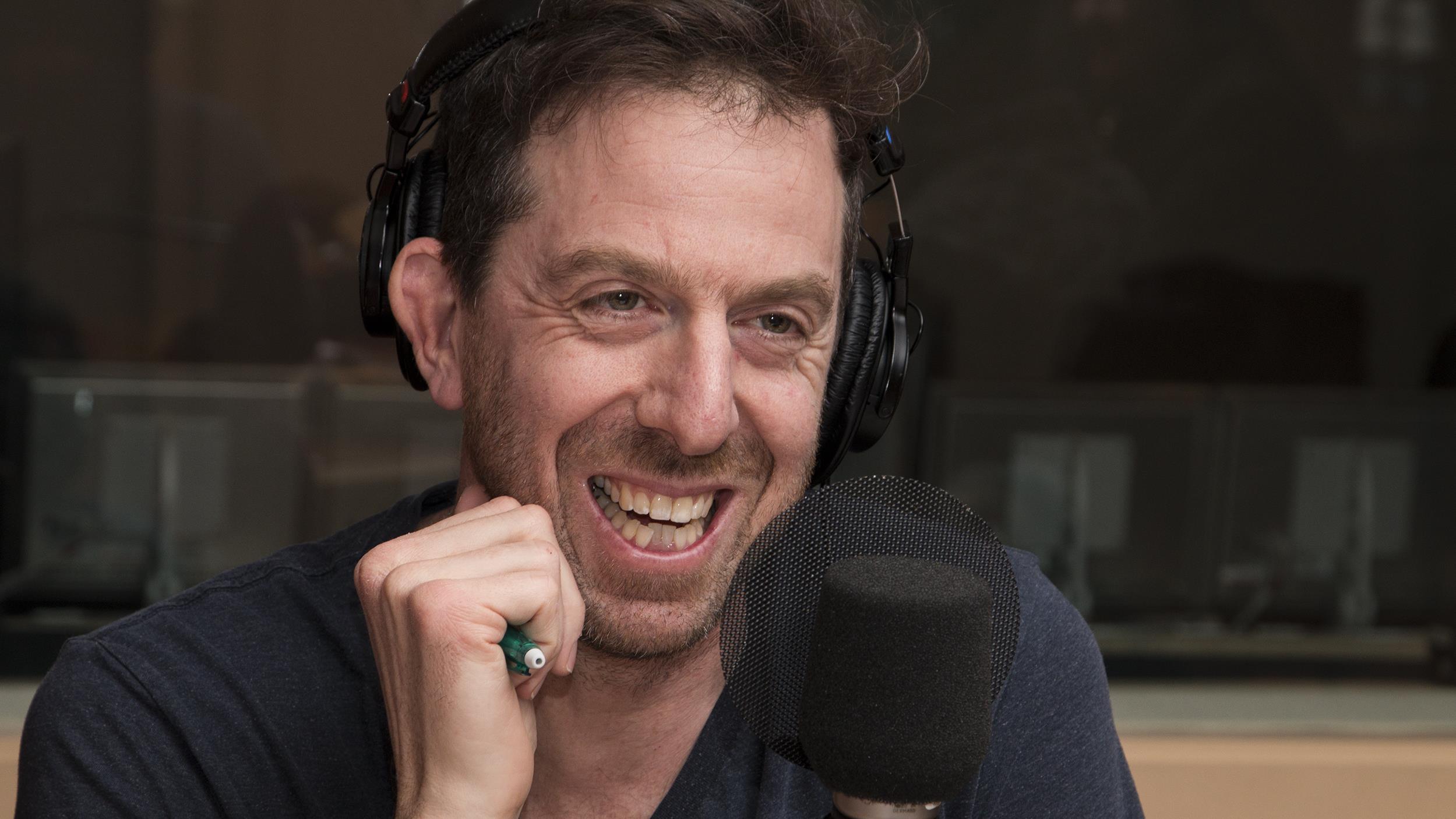 Patrice Robitaille, le « gars ordinaire » travaillant | OHdio | Radio ...