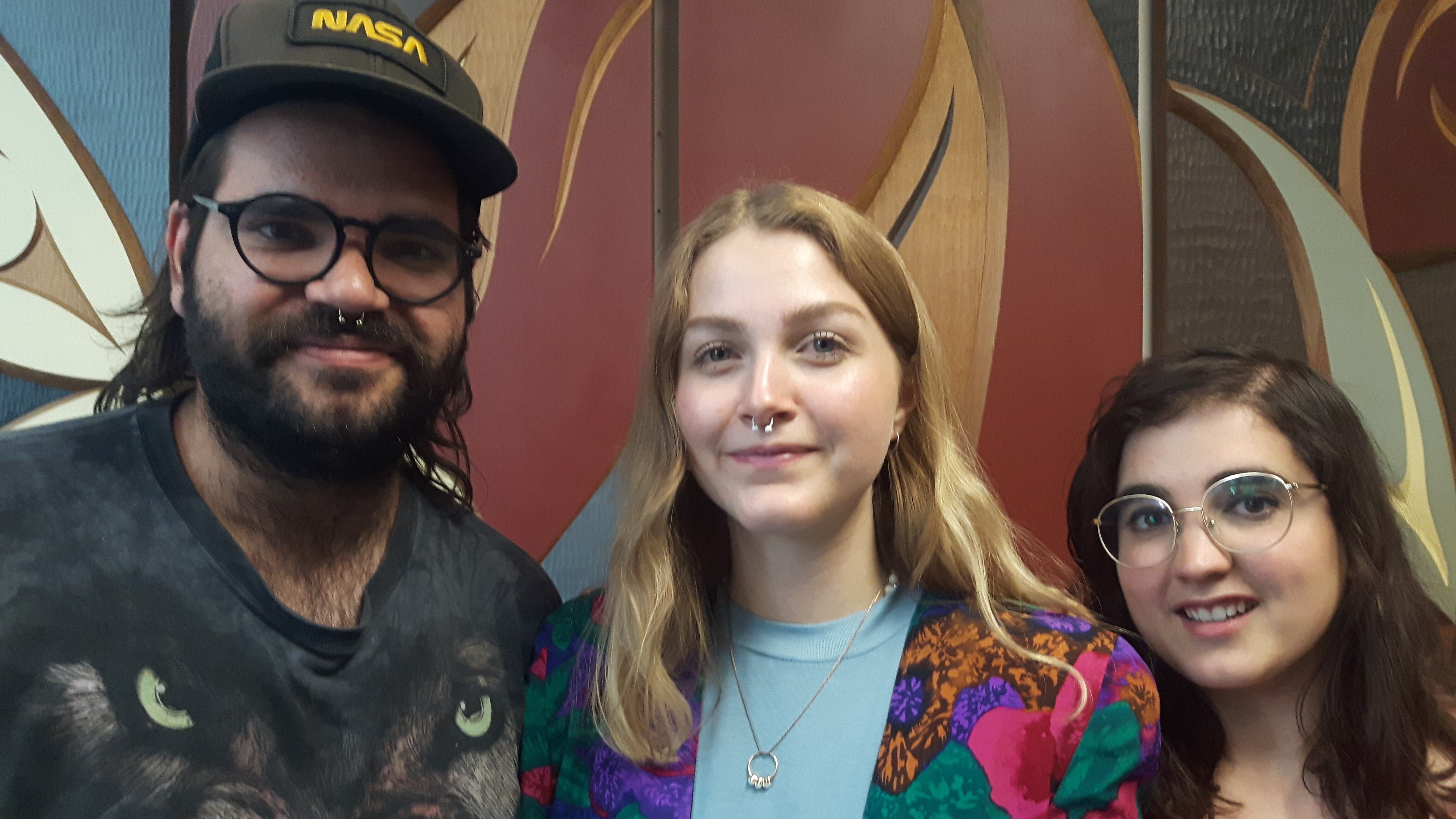 Les Poules à Colin en spectacle au festival de musique folk d'Edmonton ...