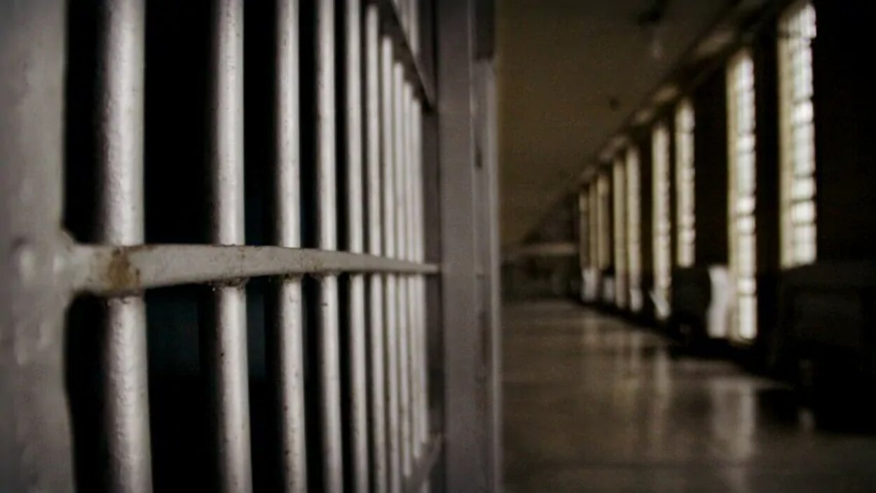 Importante éclosion de COVID-19 à l’Établissement de détention de ...