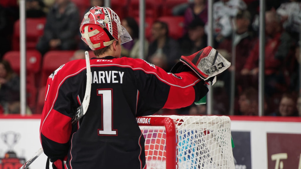 Samuel Harvey tente d'impressionner les dirigeants du Canadiens de ...