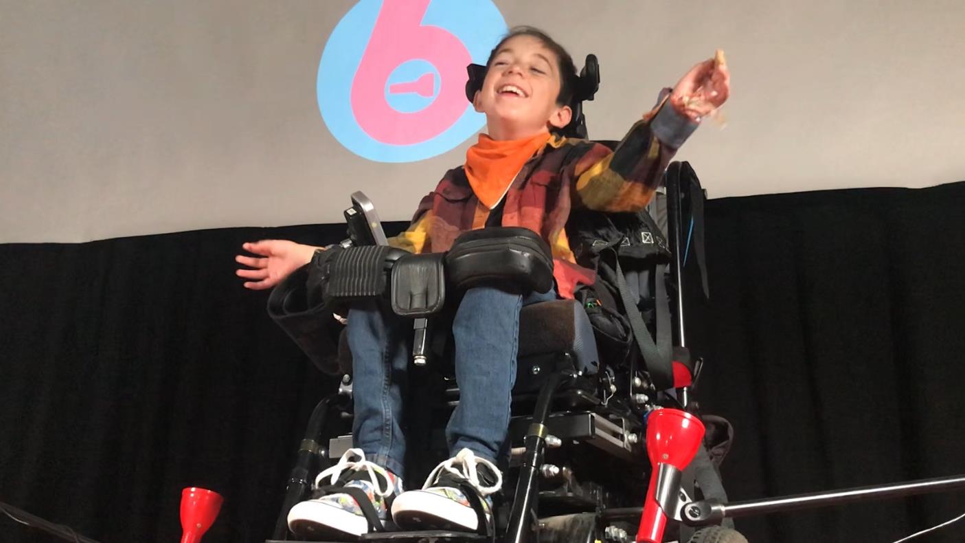 Un instrument de musique sans contact à l'École de musique Alain-Caron ...