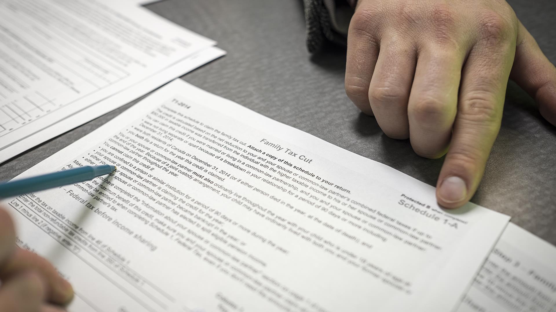 À quand une déclaration d'impôts automatique? | OHdio | Radio-Canada