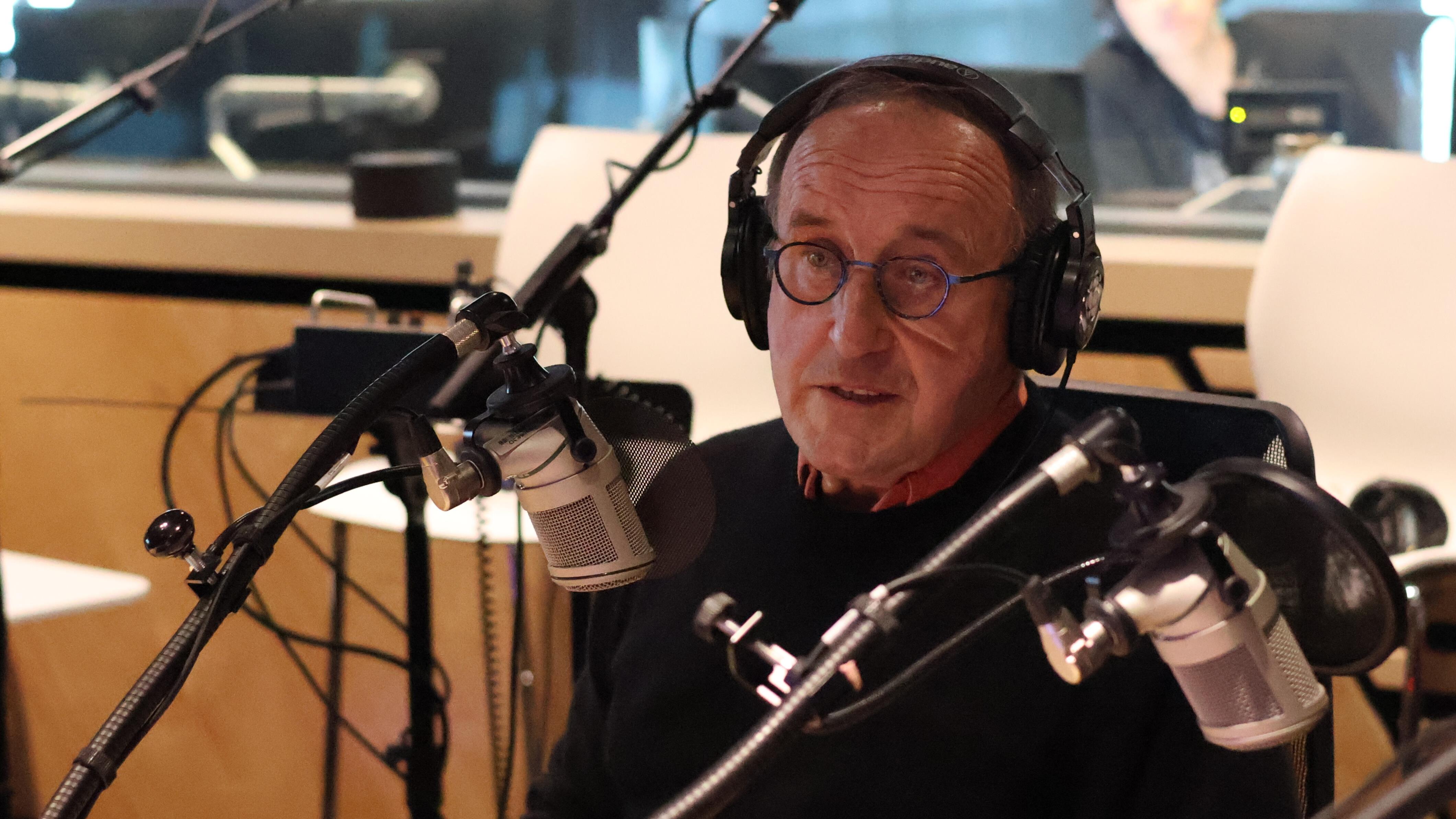 Bernard Derome critique vivement les propos « anti-CBC » de Pierre ...