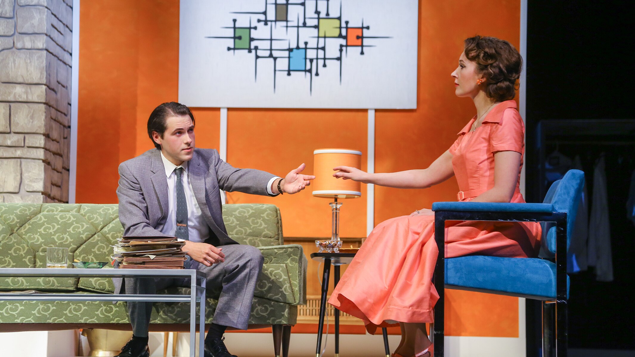 La pièce A Doll's House adaptée aux années 50 | OHdio | Radio-Canada