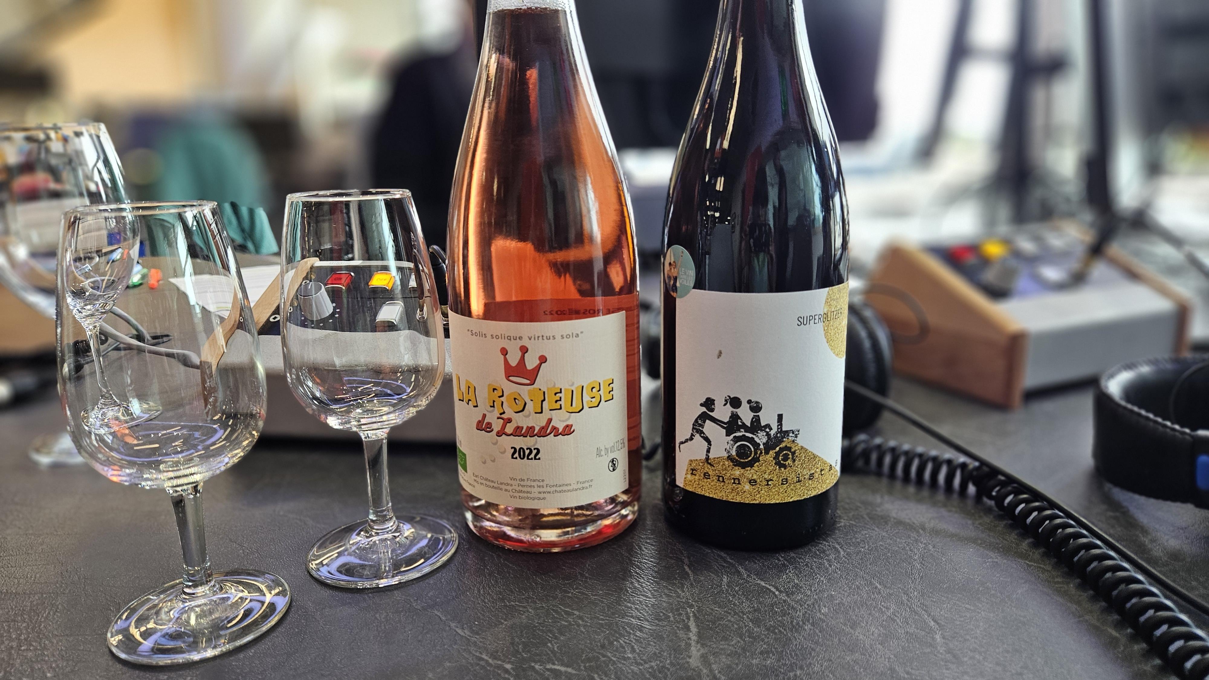 Un mousseux rosé et un vin rouge nature à découvrir | OHdio | Radio-Canada